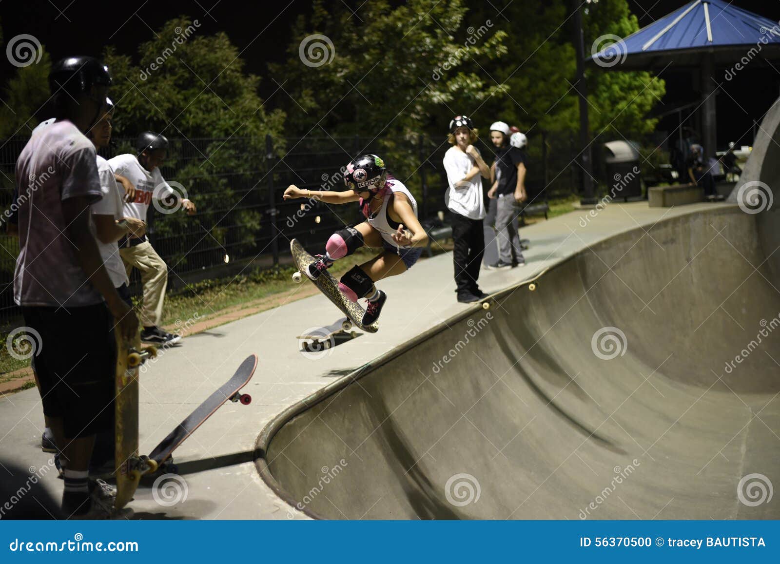 Skateboarder Doing Trick at Skatepark Editorial Image - Image of ...