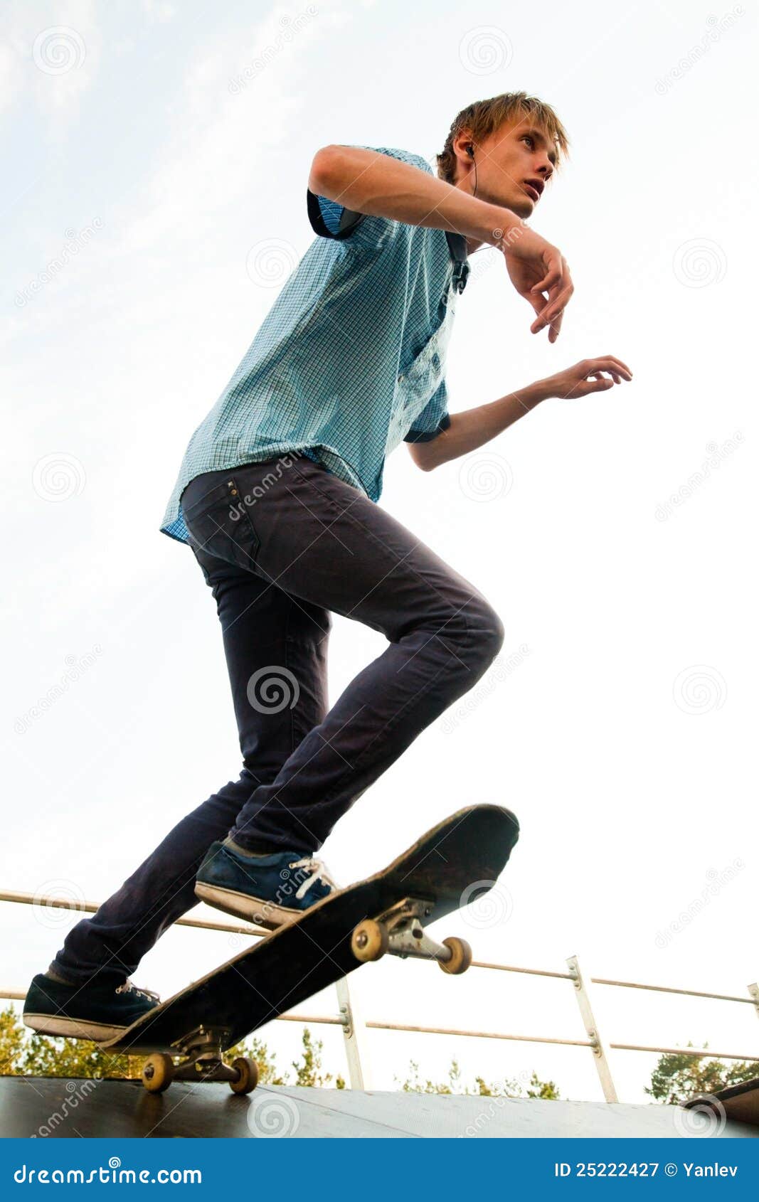 Skateboarder on start stock image. Image of skateboarder - 25222427