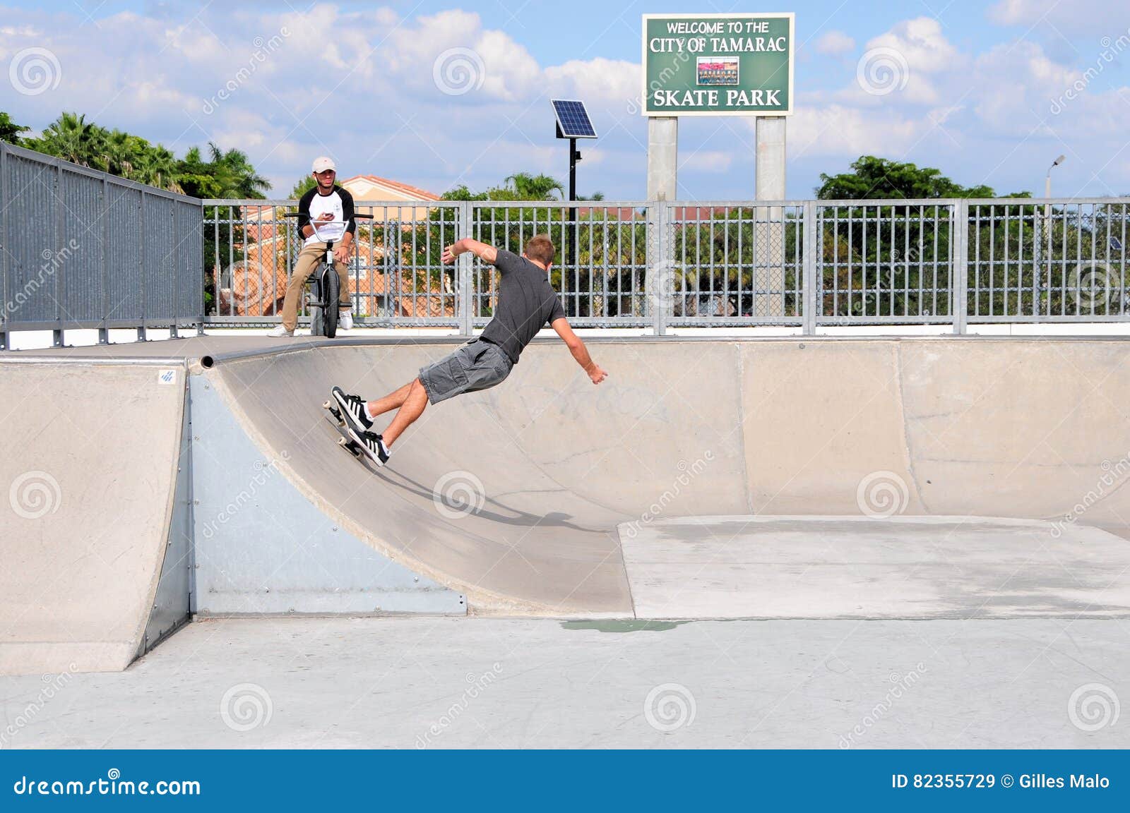 Skateboarding editorial stock image. Image of colorful - 82355729