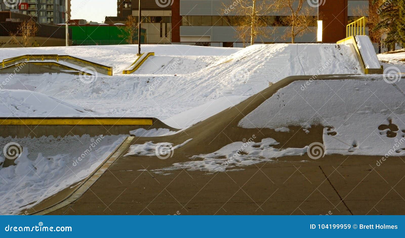 Skatepark in Winter with Snow Editorial Stock Image - Image of kinked ...
