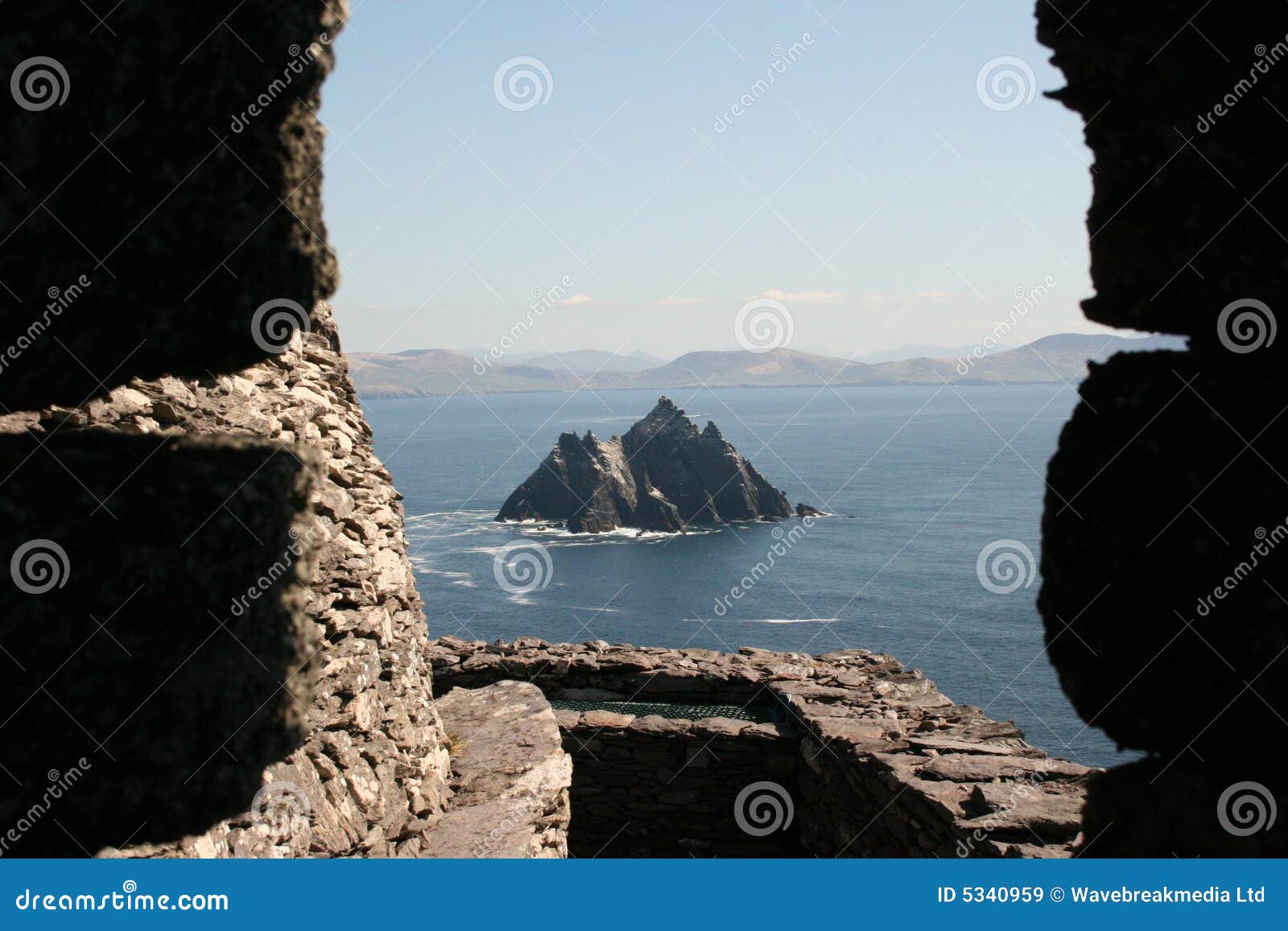 Skellig Island in Kerry Ireland Stock Image - Image of islands, micheal ...