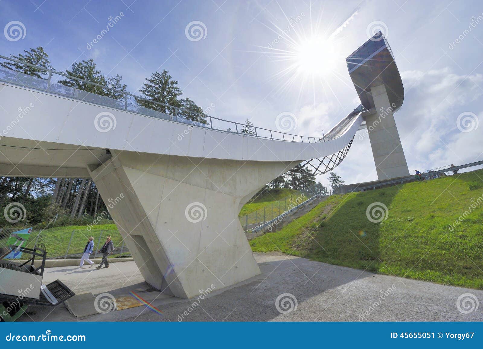 Ski Jumping Ramp foto editorial. Imagem de vista, esqui - 45655051