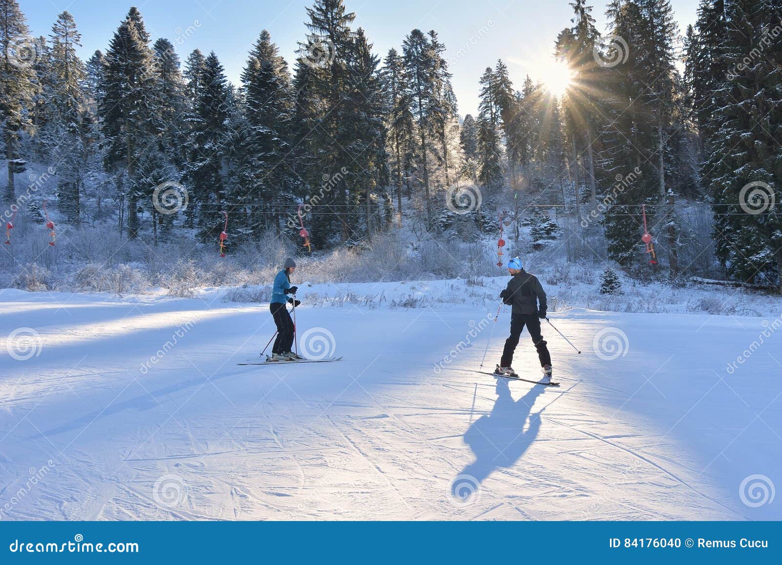 Ski Lesson photo stock. Image du apprendre, montagne - 84176040