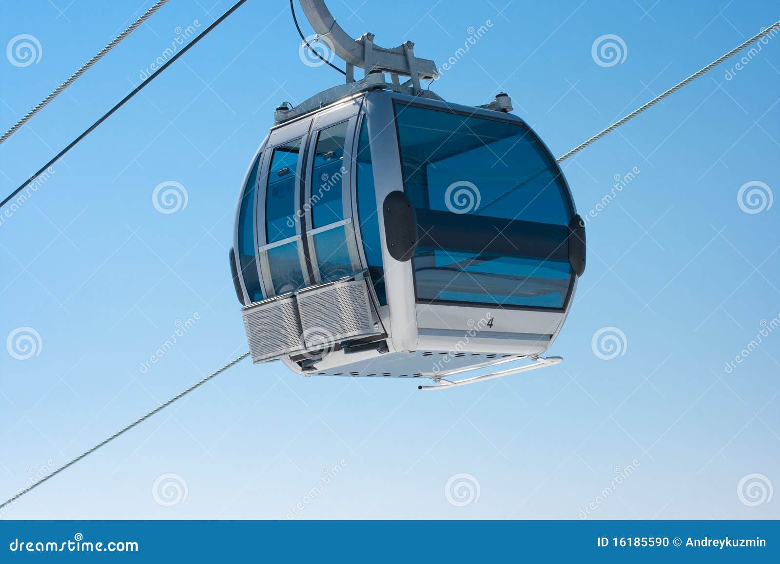 Ski Lift Cable, Ropeway, And Cableway Transport System For Skiers With ...