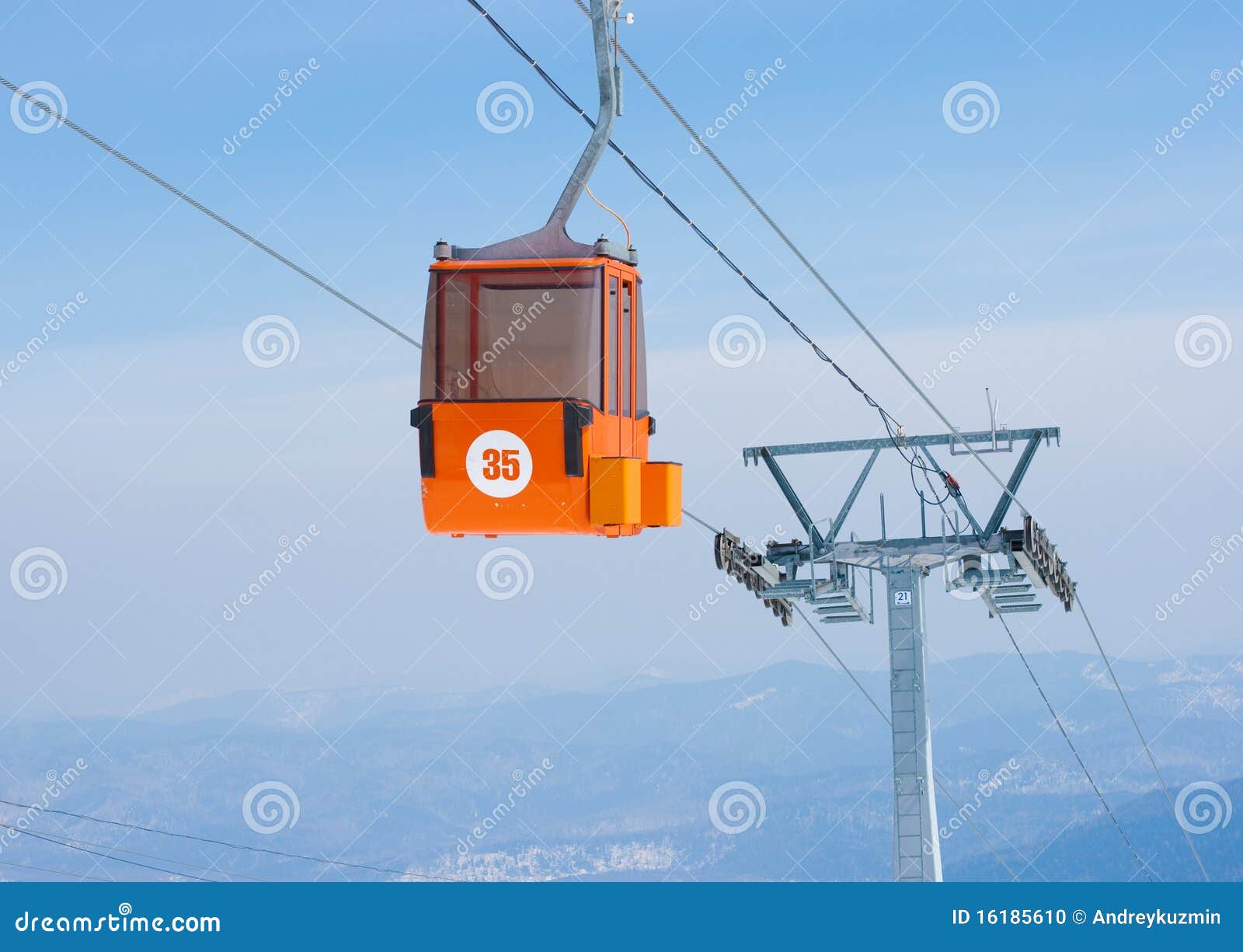 Ski Lift Cable, Ropeway, And Cableway Transport System For Skiers With ...