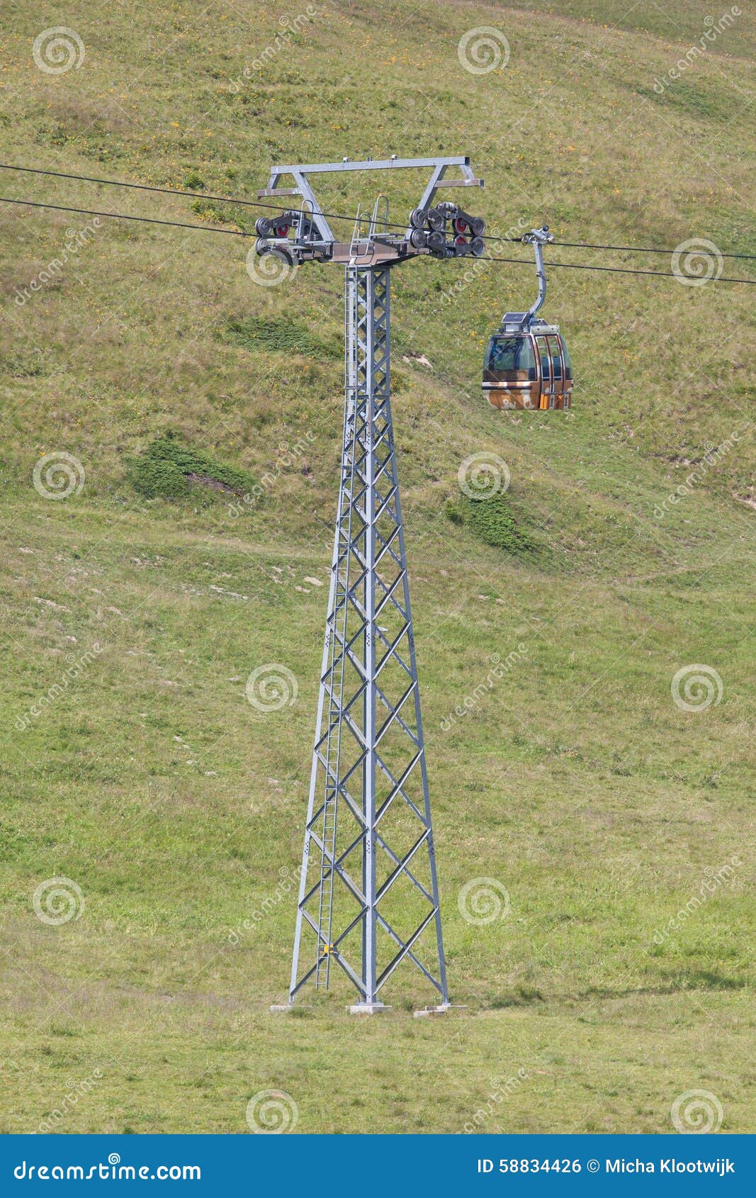 Ski Lift Cable Booth or Car Stock Photo - Image of cable, snowboarder ...