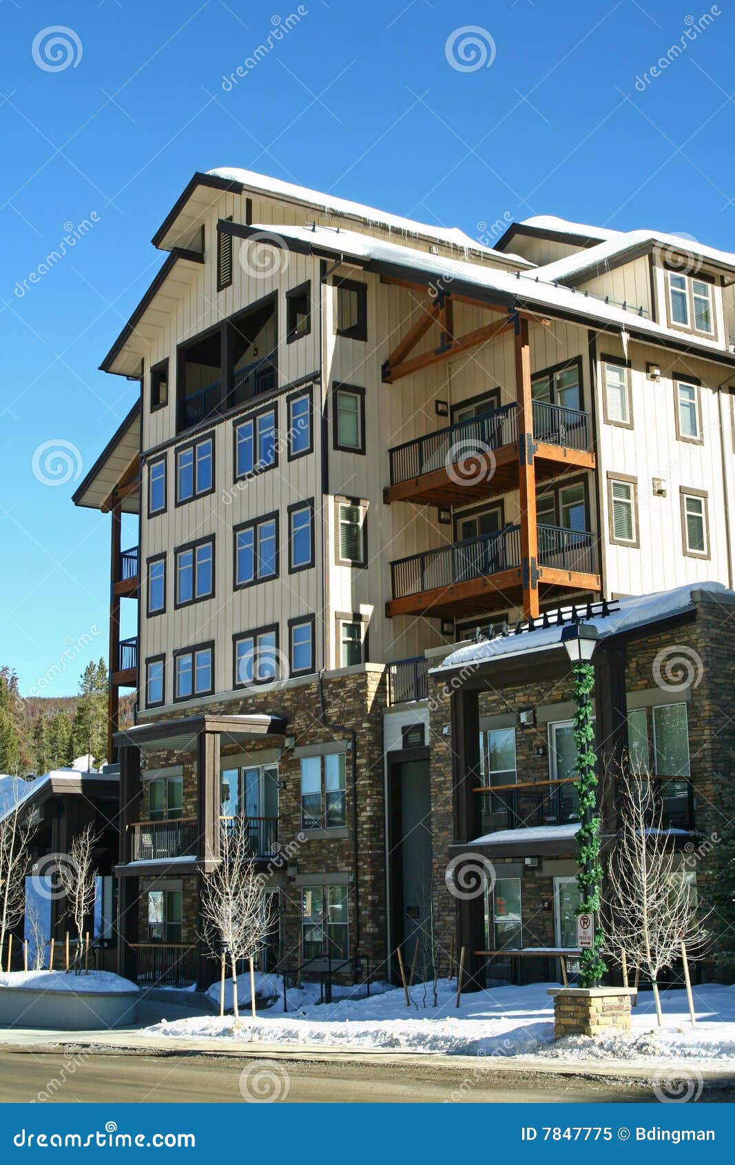 Ski Lodge stock image. Image of building, lodging, seasonal - 7847775