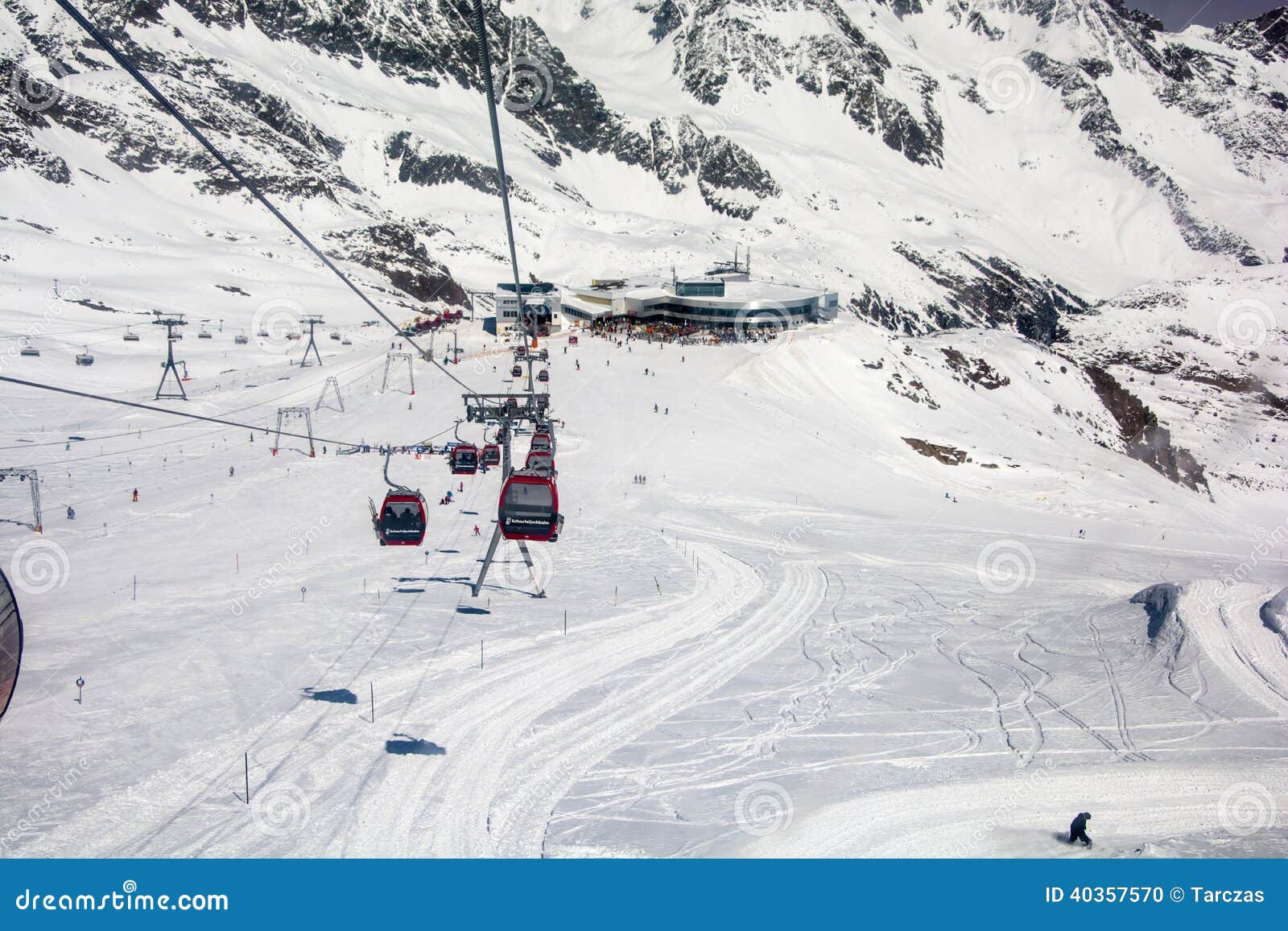 Ski Resort of Neustift Stubai Glacier Editorial Image - Image of slope ...