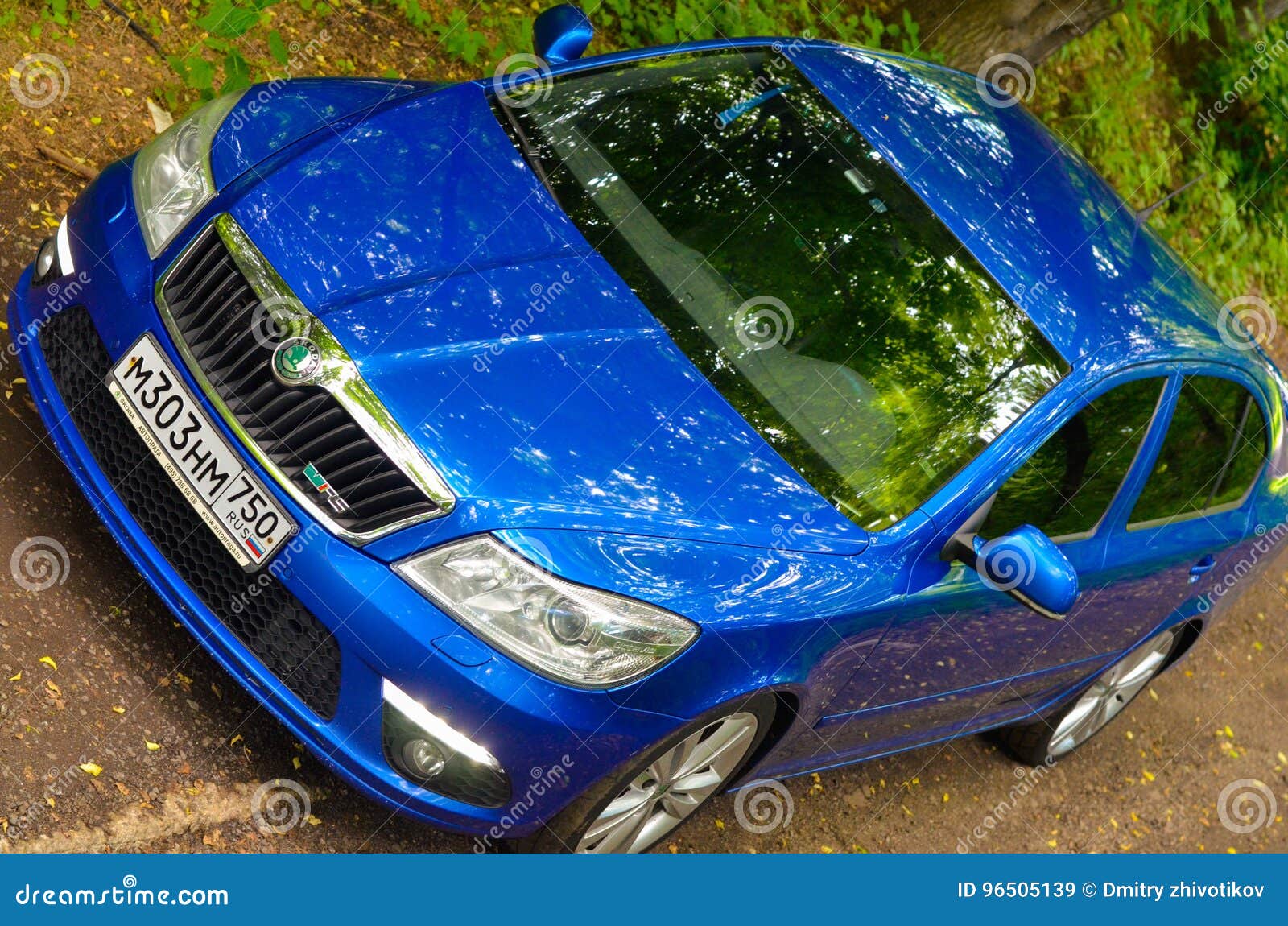 Skoda Octavia Rs Blue Car Buble Editorial Stock Image - Image of buble ...