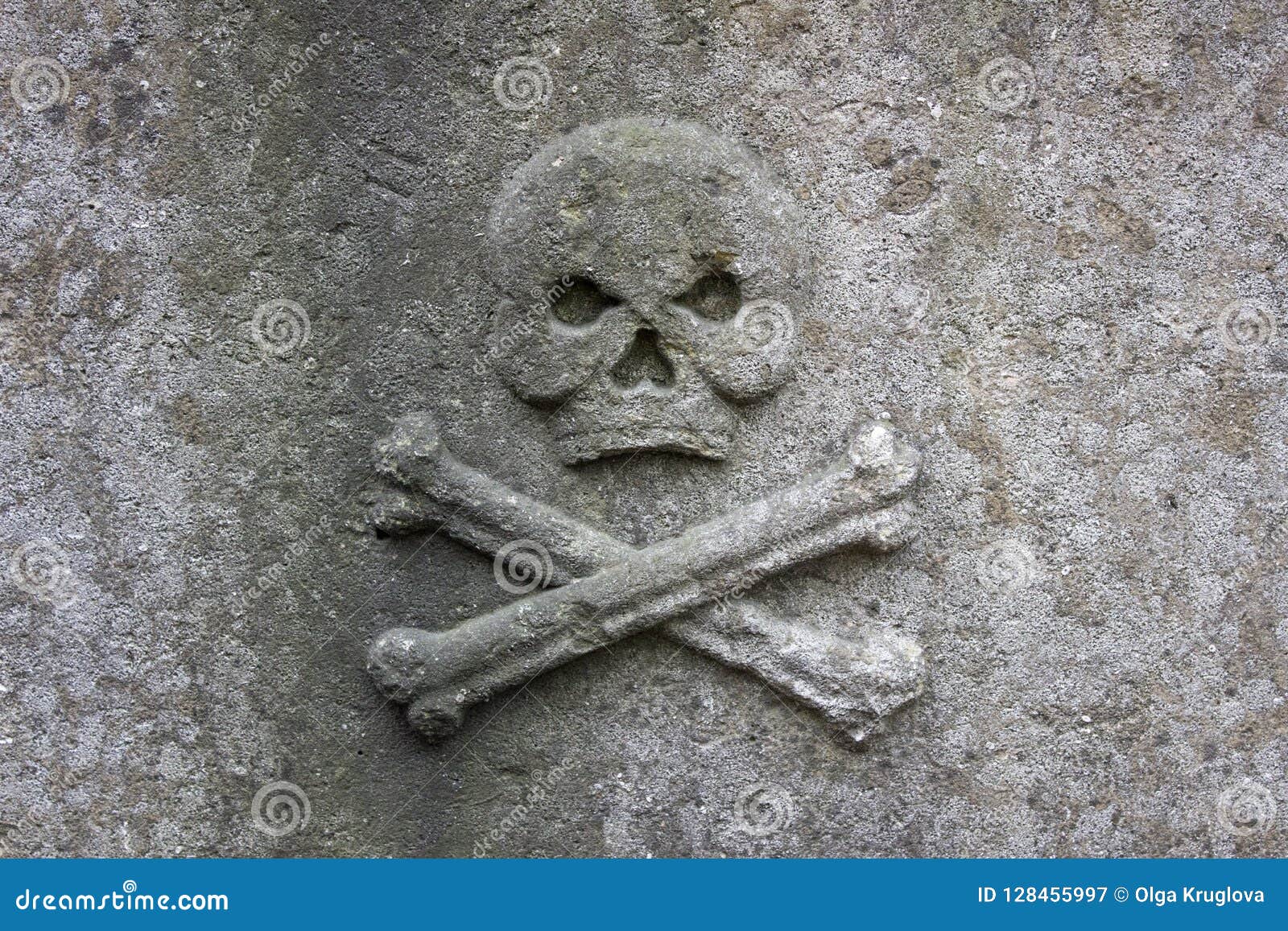 Skull and Crossbones on a Stone Stock Image - Image of marble, dead ...