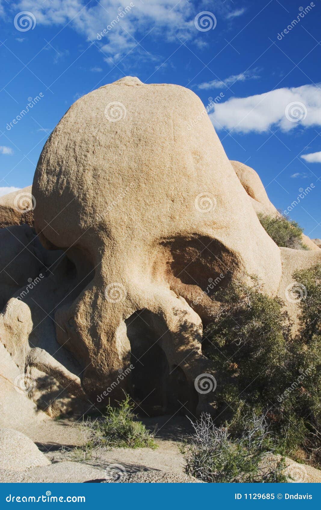 Skull Rock stock image. Image of boulders, geology, park - 1129685