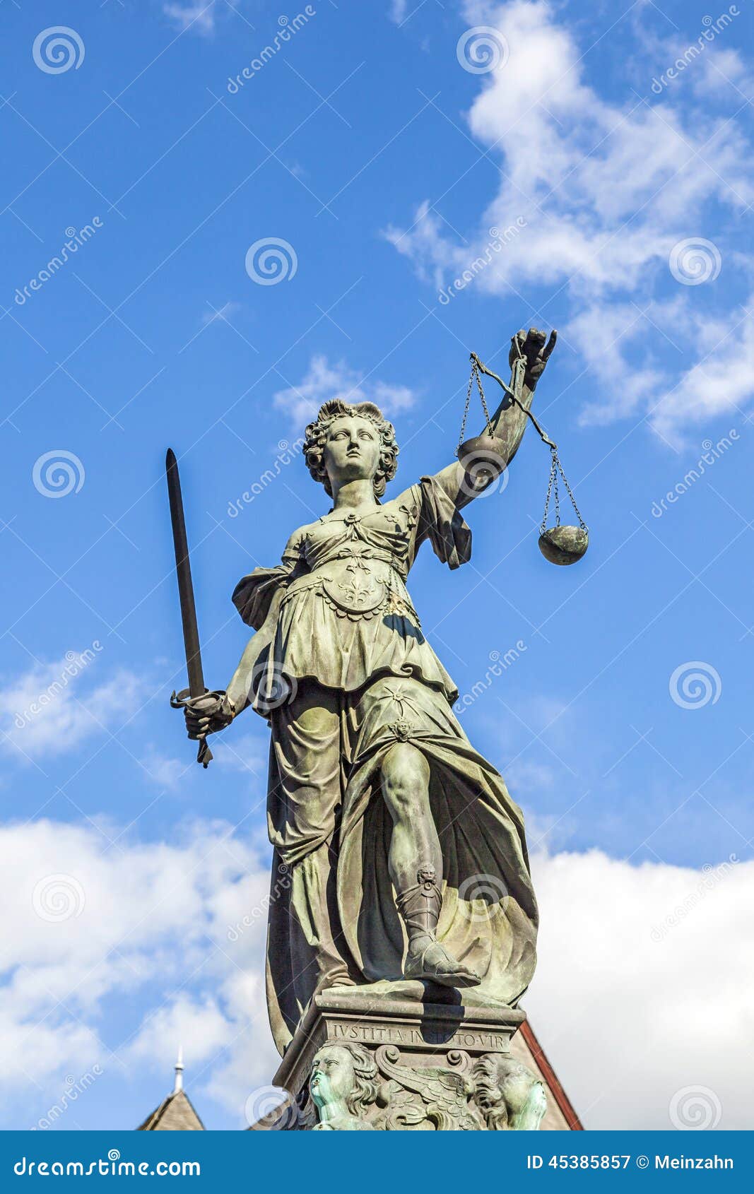 Skulptur Justitia (Dame Justice) Stockbild - Bild von recht, grenzstein ...