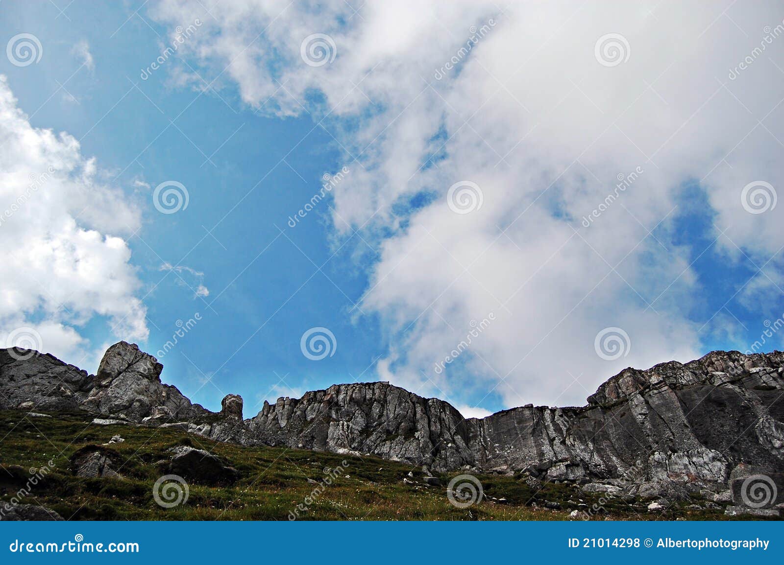 The sky behind the rocks stock photo. Image of enviroment - 21014298