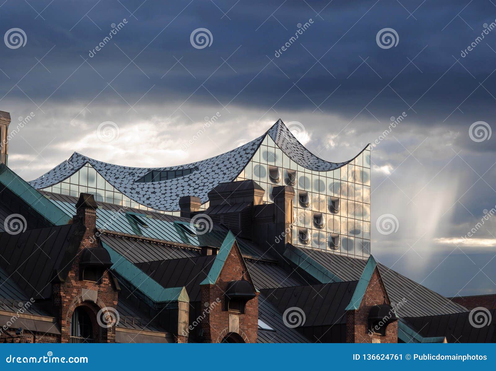 Sky, Cloud, Architecture, Roof Picture. Image: 136624761