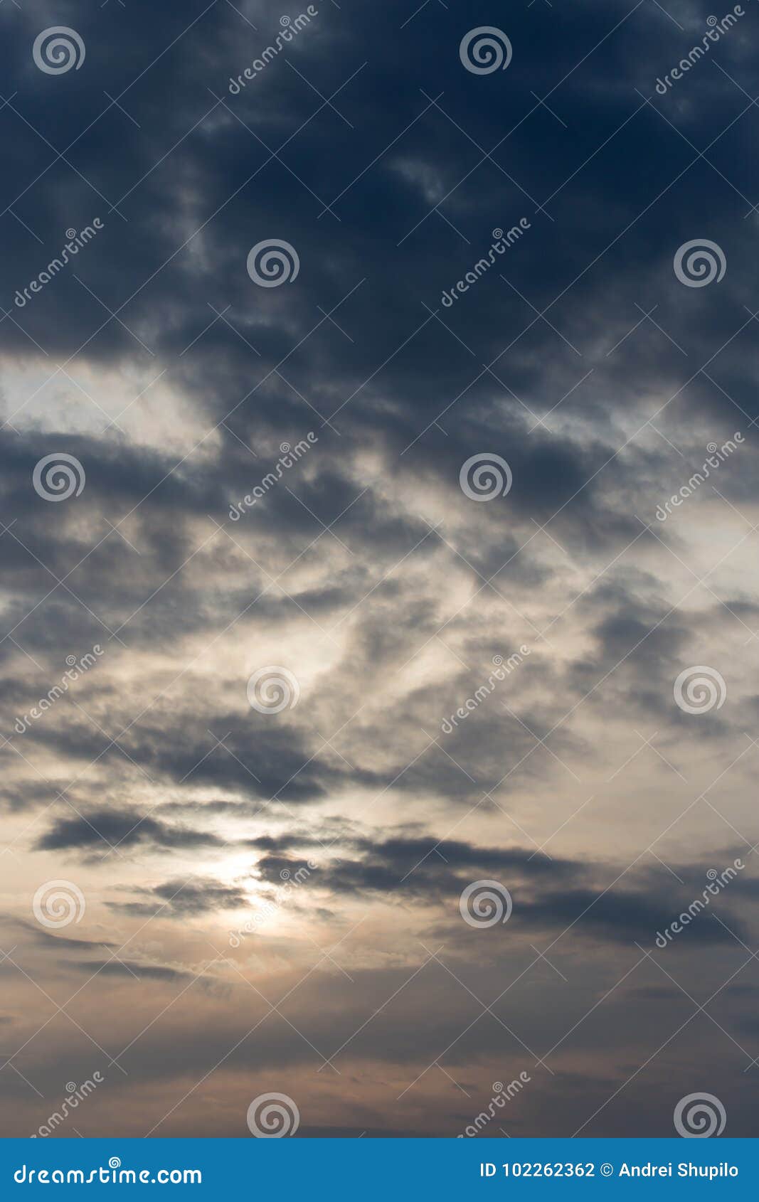 Sky with Clouds at Dawn Sun Stock Photo - Image of gold, landscape ...