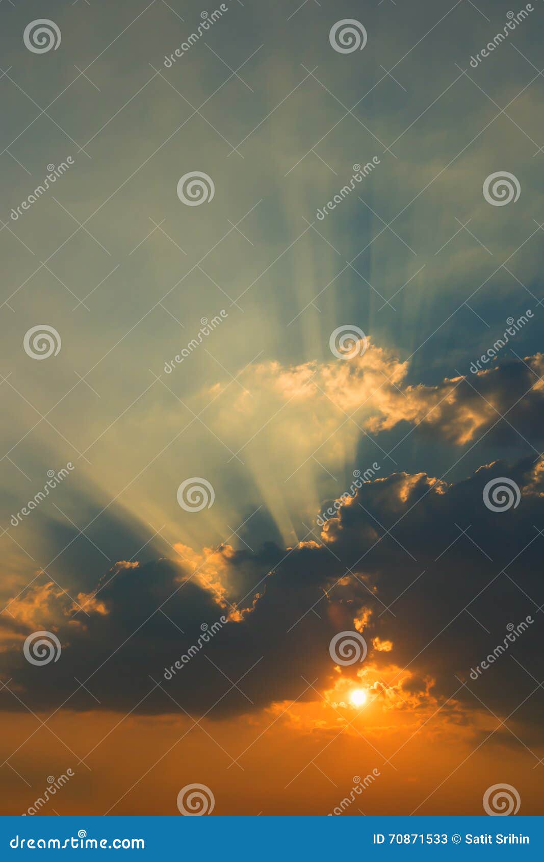 Sky with Clouds and Sun Rays at Sunset Stock Image - Image of ...