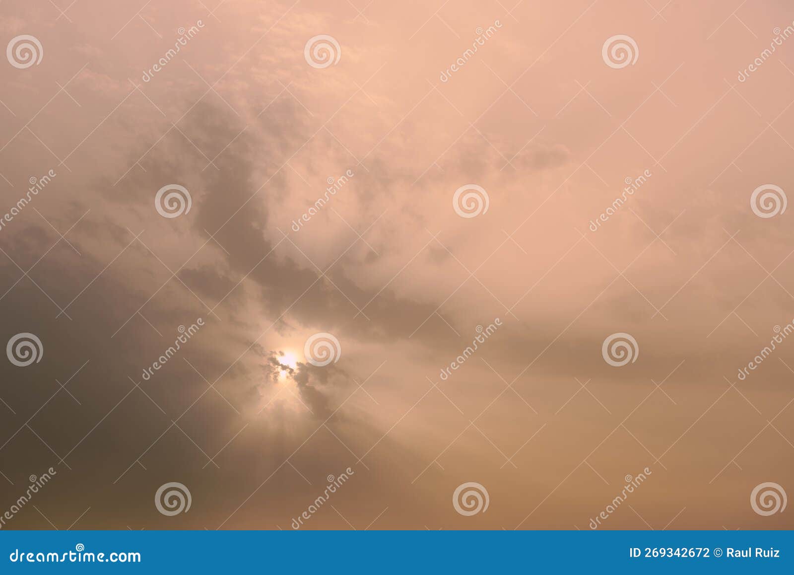 Sky, with Diffused Sun, Clouds, Colourful,sunset and Sunrise Stock ...