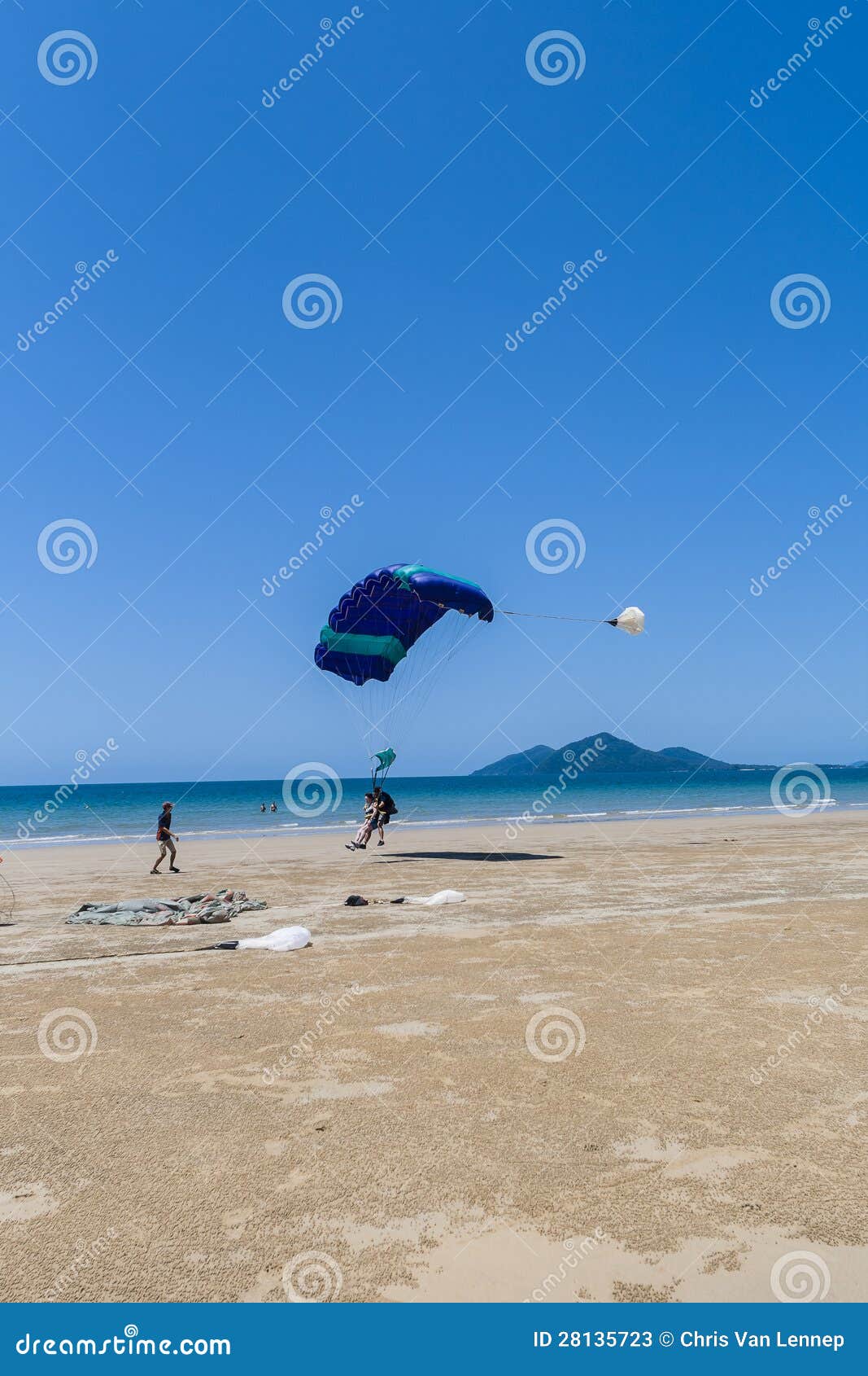 Sky Diving Tandem Landing editorial stock photo. Image of adrenaline ...
