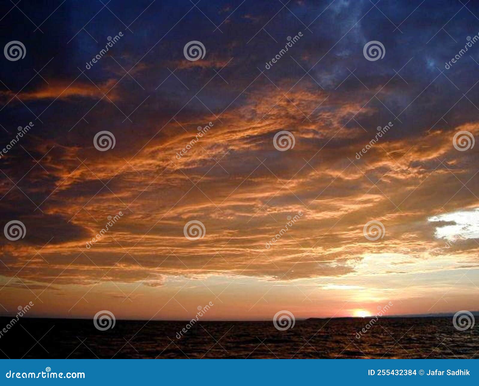 Natural sky stock photo. Image of wave, reflection, beach - 255432384