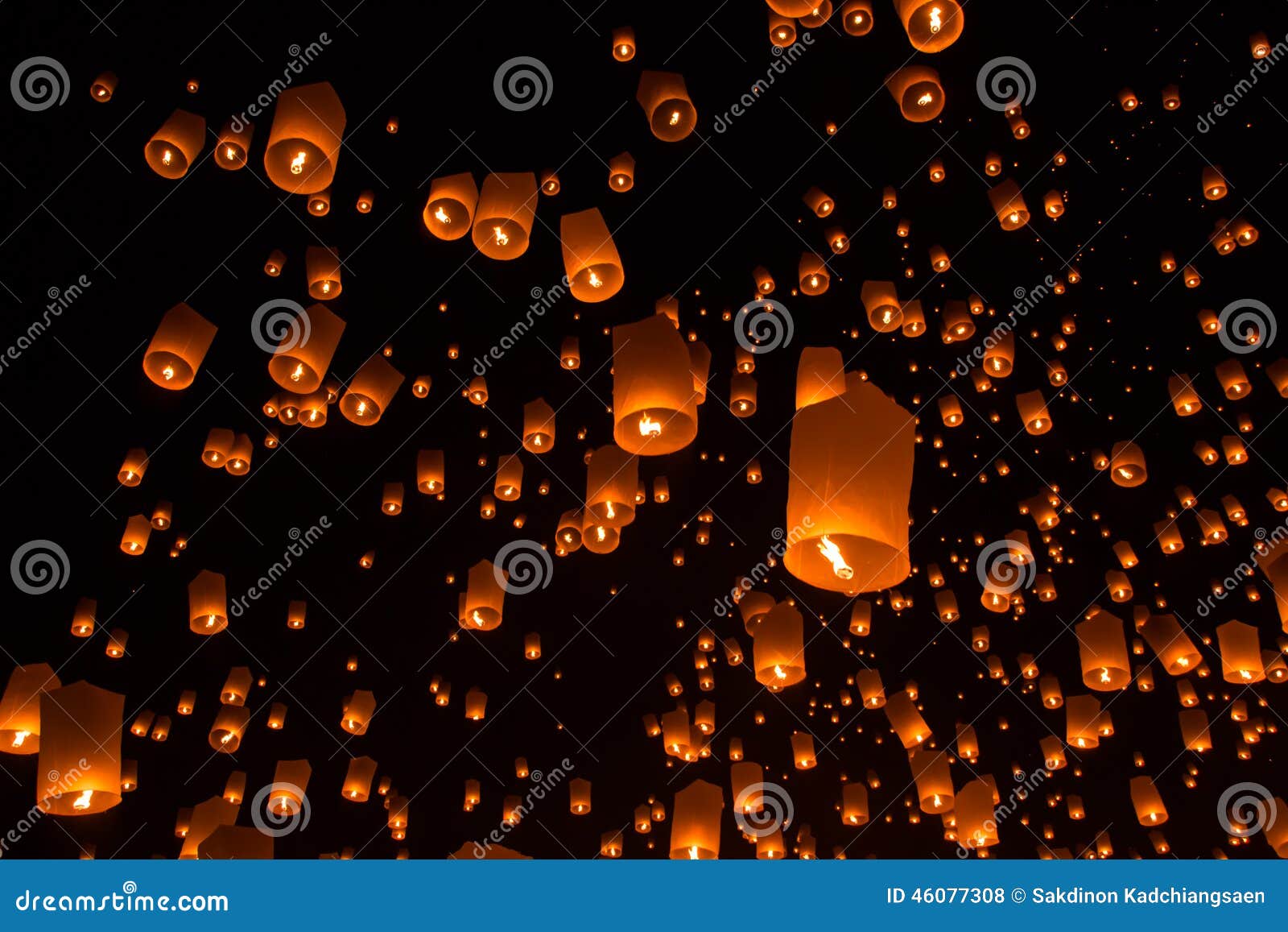 Sky Lanterns, Flying Lanterns Stock Photo - Image of gather, happy ...