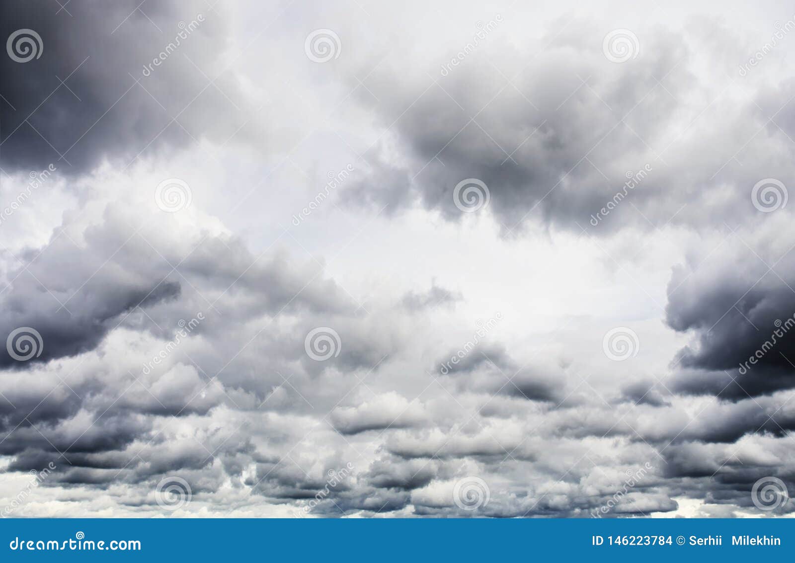 Sky-overlays. Dramatic Sky and Bad Weather with Dark Clouds Stock Photo ...