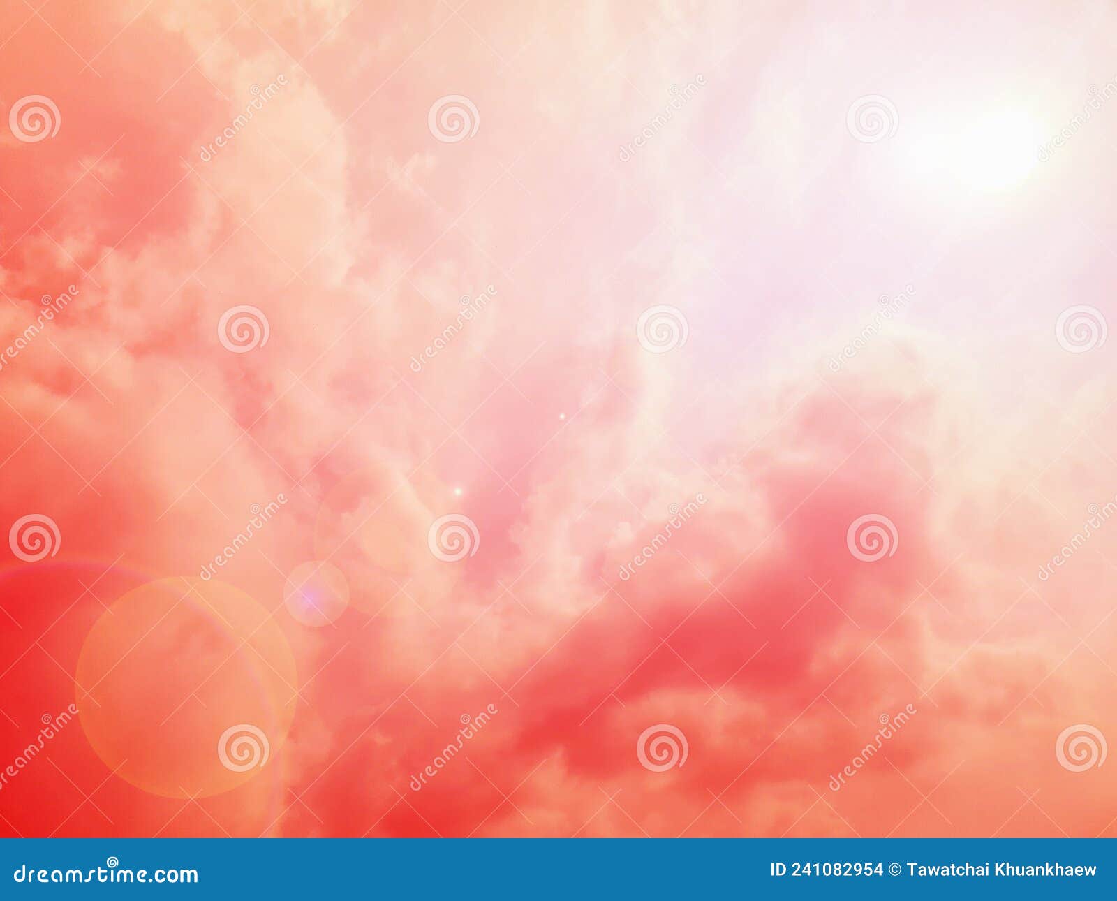The Sky is Reddish-orange when the Sun is Shining. Gradient. Sky ...