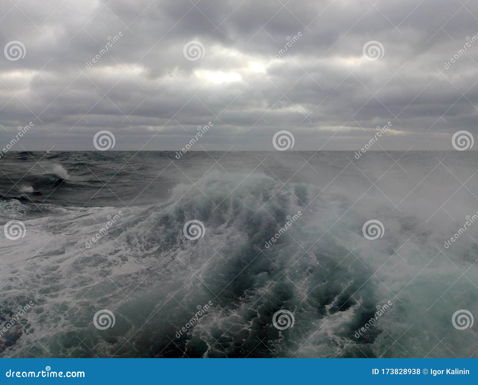 Sky Sea the Arctic North Wave Stock Photo - Image of wave, arctic ...