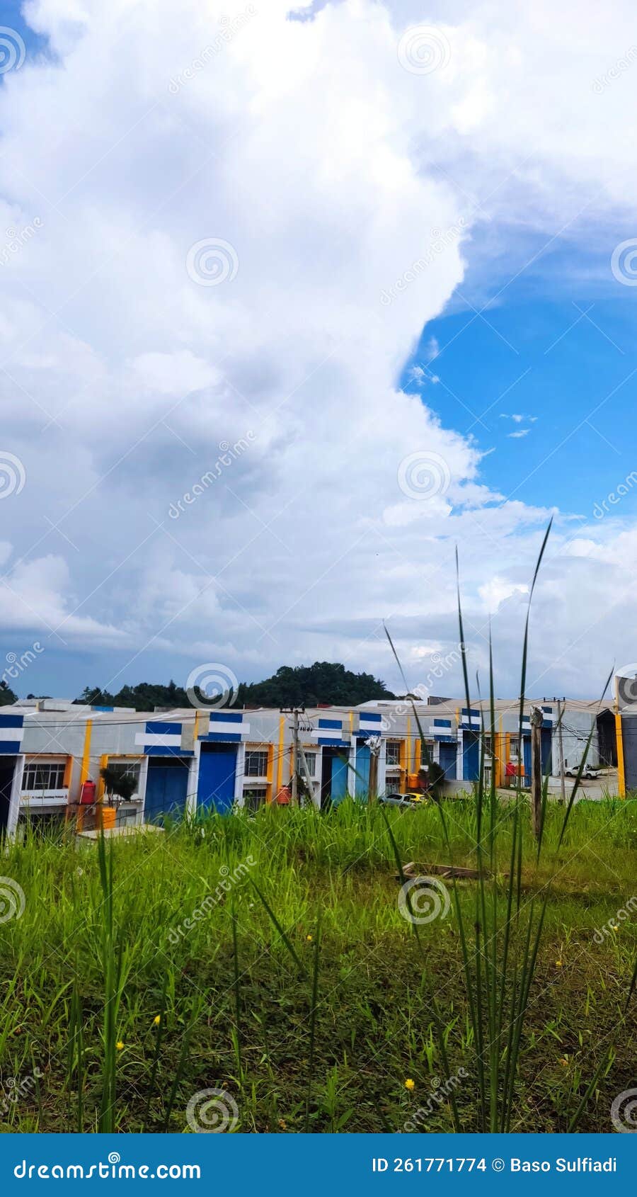 Sky at Top of Commercial Building Stock Photo - Image of building ...