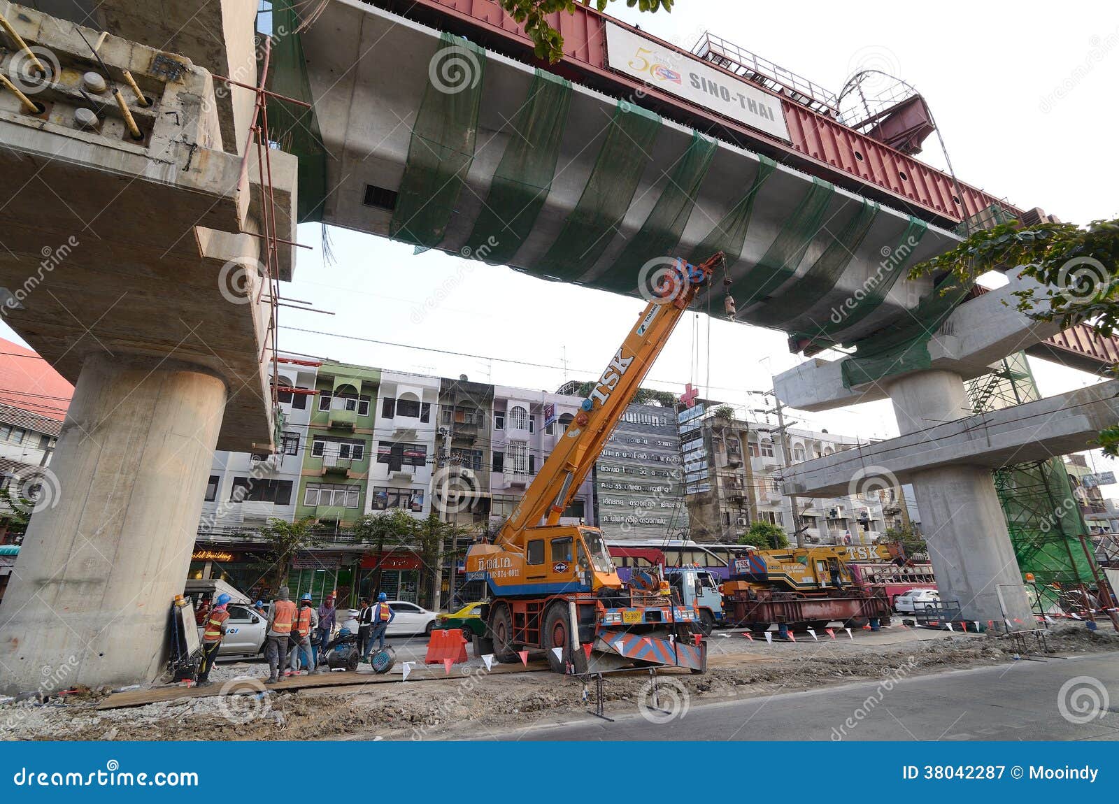 Sky Train Under Construction Editorial Photography - Image of derrick ...