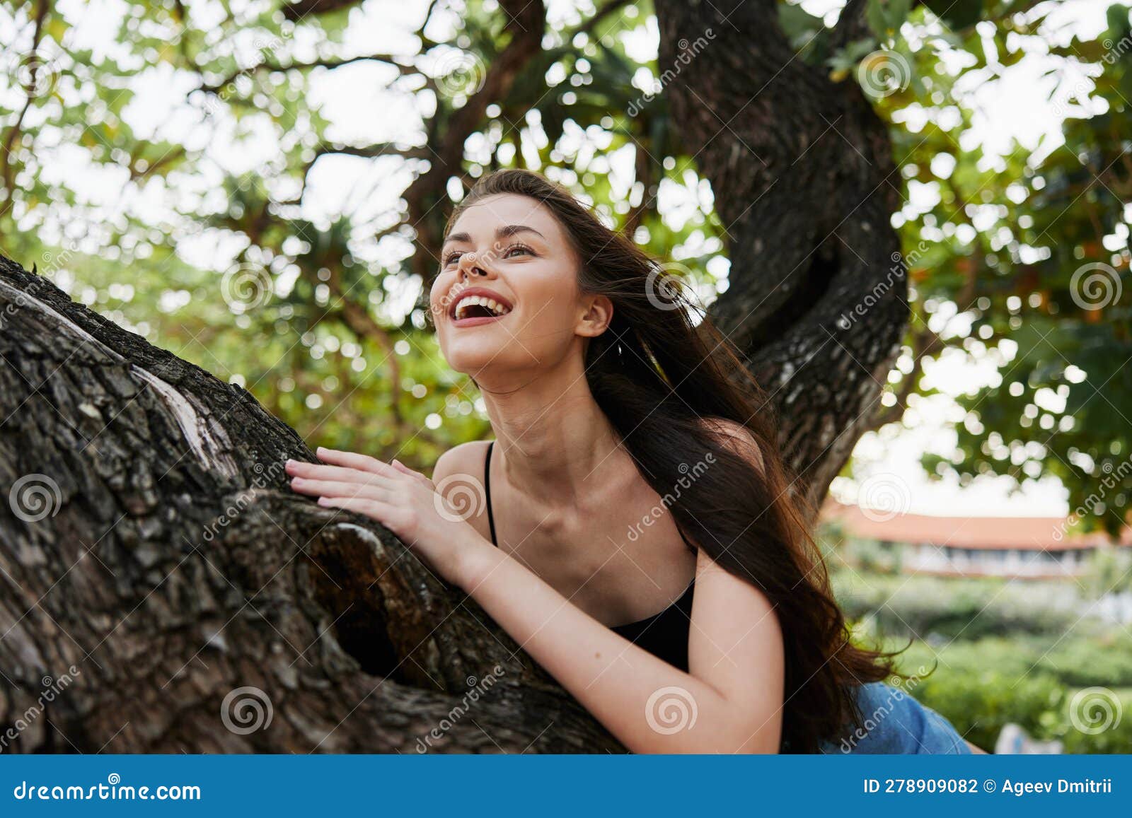 Woman Sky Lifestyle Relax Vacation Tree Sea Smiling Sitting Freedom