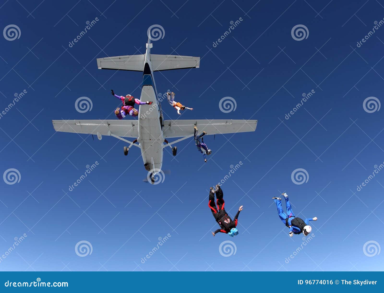 Skydivers Jump from the Plane Editorial Photo - Image of friends, angle ...