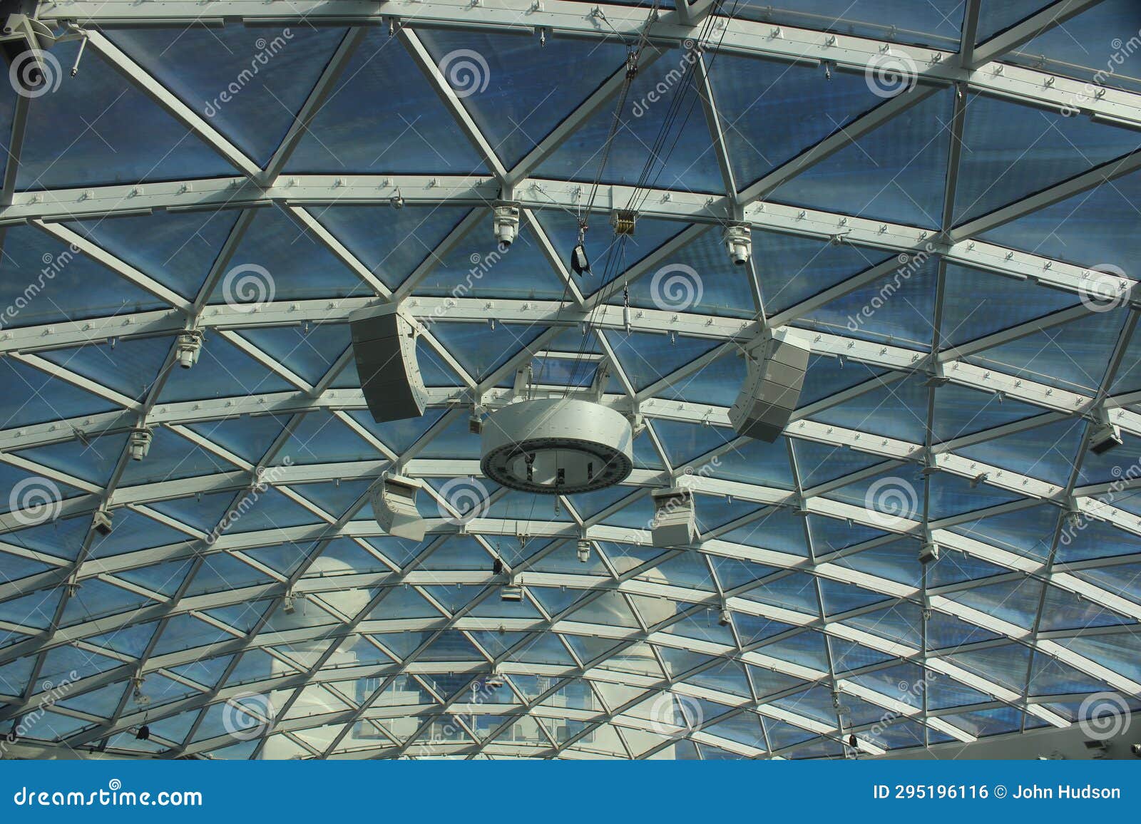 Skydome Roof on the Cruise Ship Iona Stock Photo - Image of lattice ...
