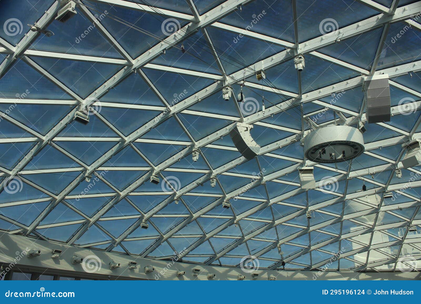 Skydome Roof on the Cruise Ship Iona Stock Photo - Image of symmetry ...