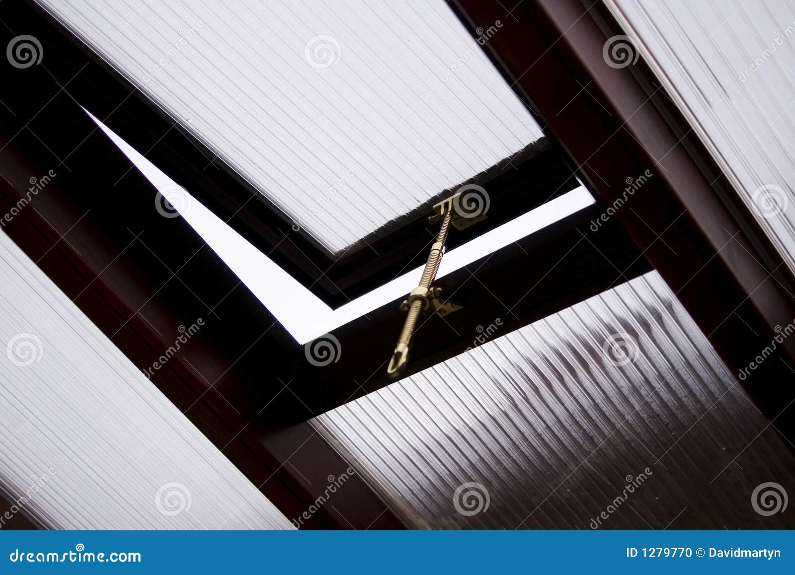 Skylight Window Waterproofing Installation Details On House Rooftop ...