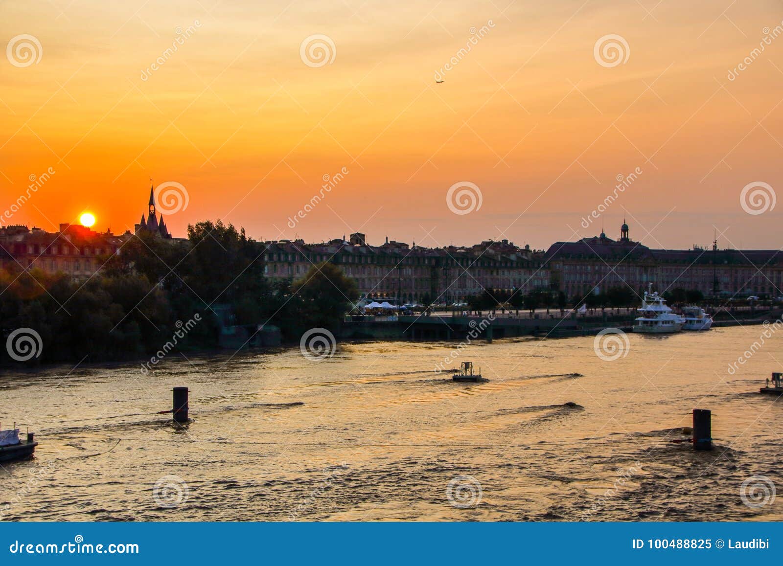 Bordeaux at sunset stock image. Image of tower, aquitaine - 100488825