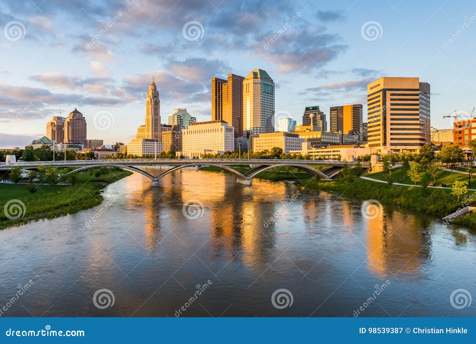 Skyline of Columbus, Ohio from Bicentennial Park Bridge at Night ...