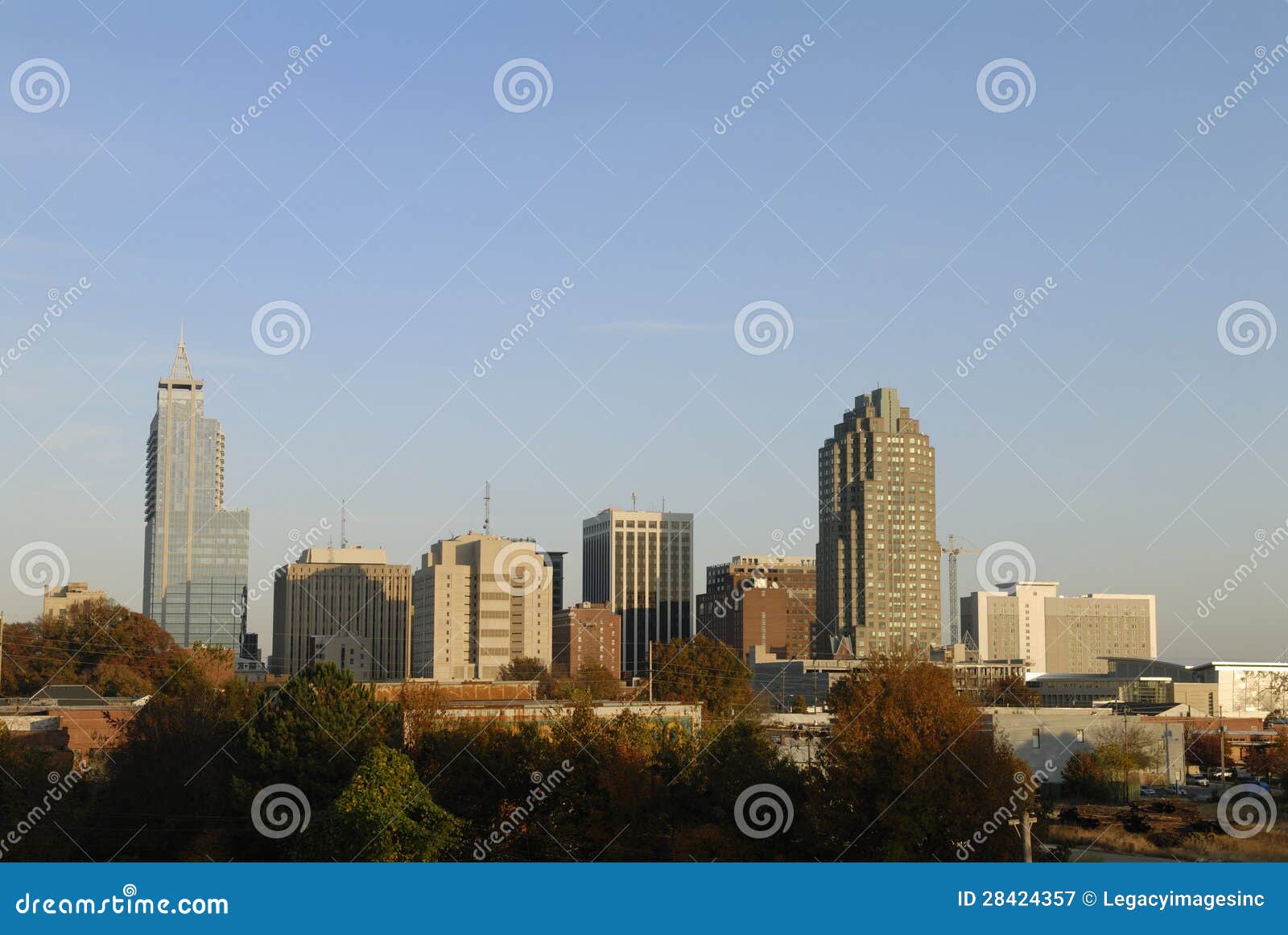 Skyline Da Cidade De Raleigh North Carolina Imagem de Stock - Imagem de ...