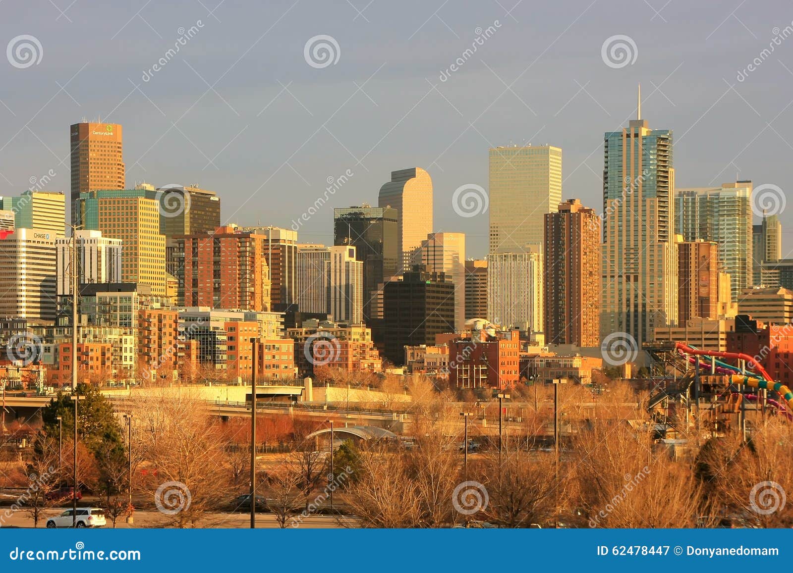 Skyline De Denver Em Colorado, EUA Fotografia Editorial - Imagem de ...