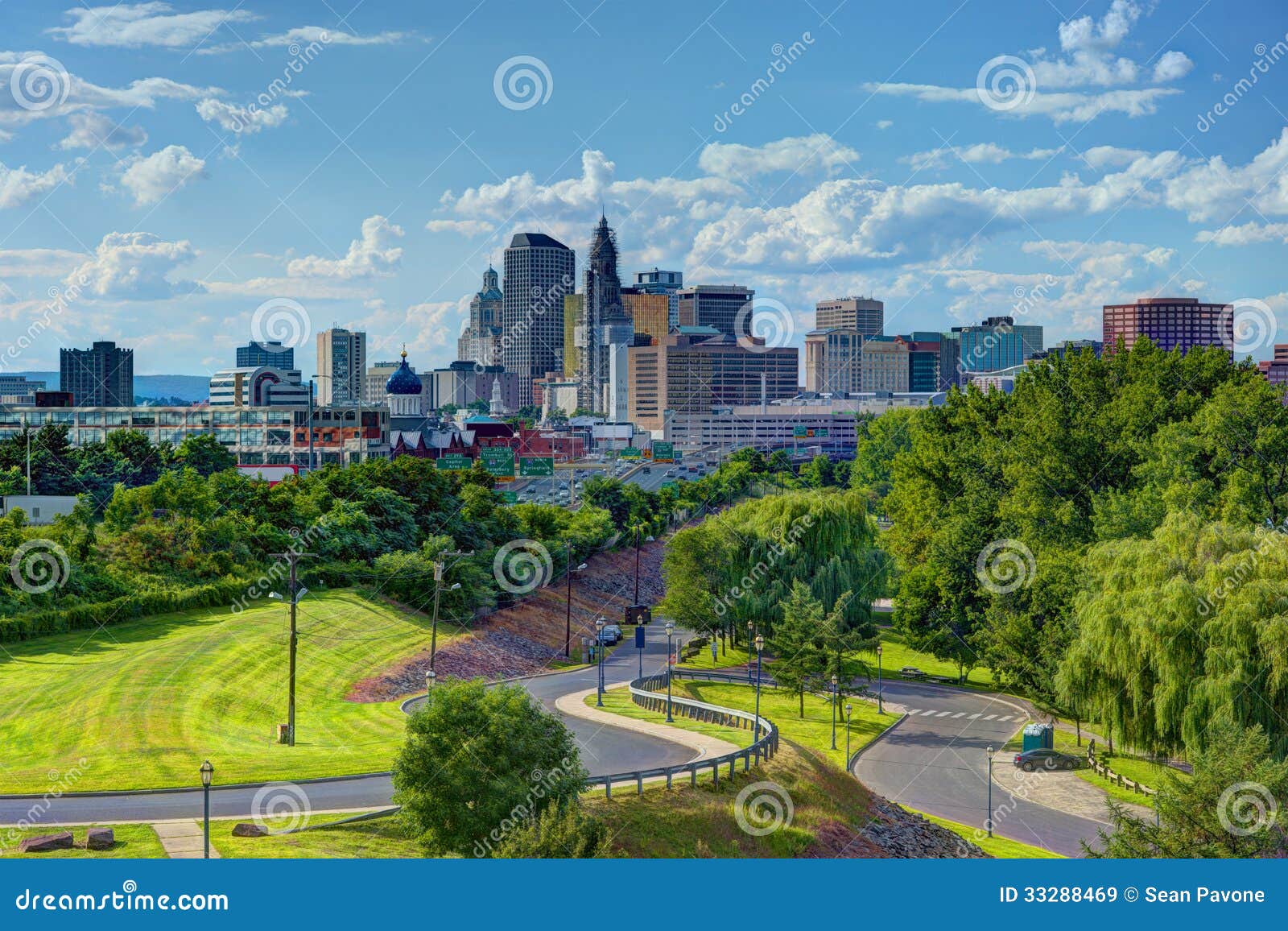 Skyline De Hartford Connecticut Imagem de Stock - Imagem de distrito ...