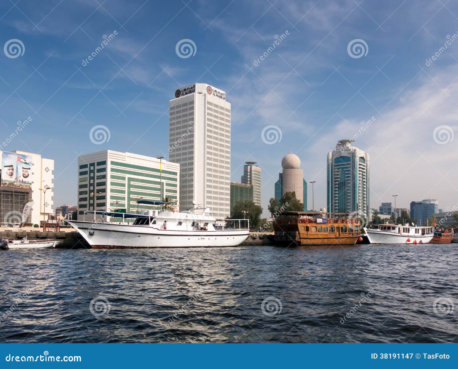 Skyline Of Deira, Dubai During Sunset With Dubai Creek, Mosque Minaret ...