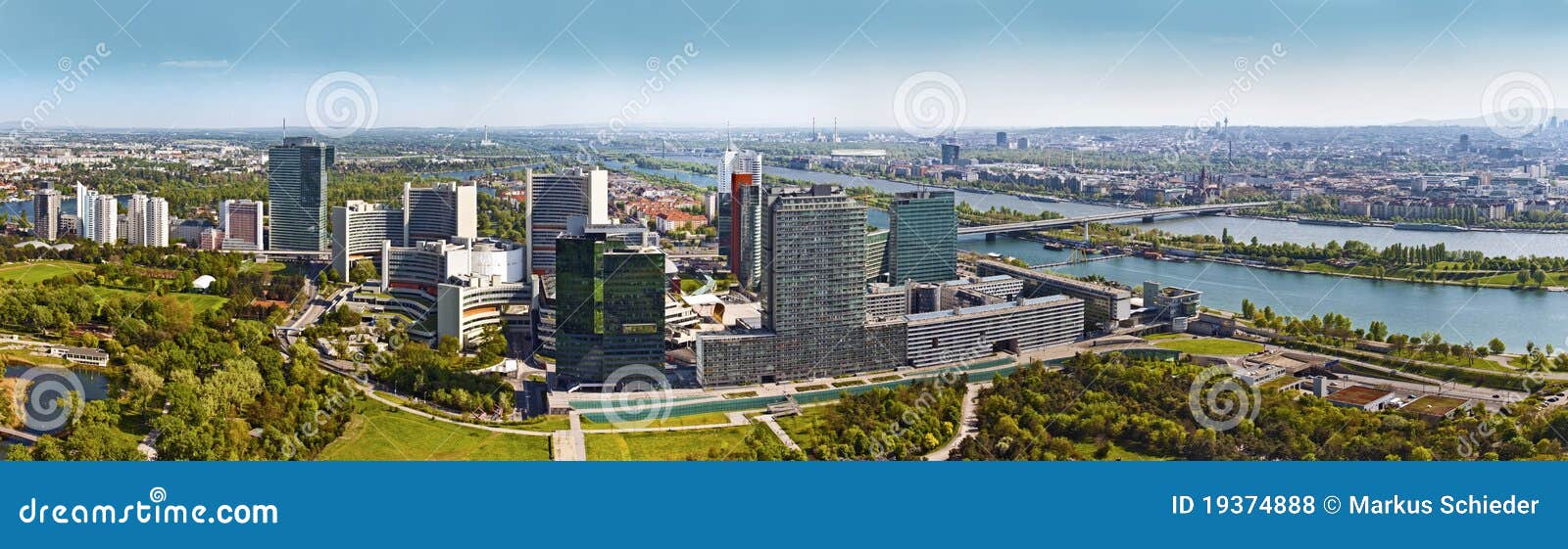 Skyline Donau City Vienna stock photo. Image of europe - 19374888