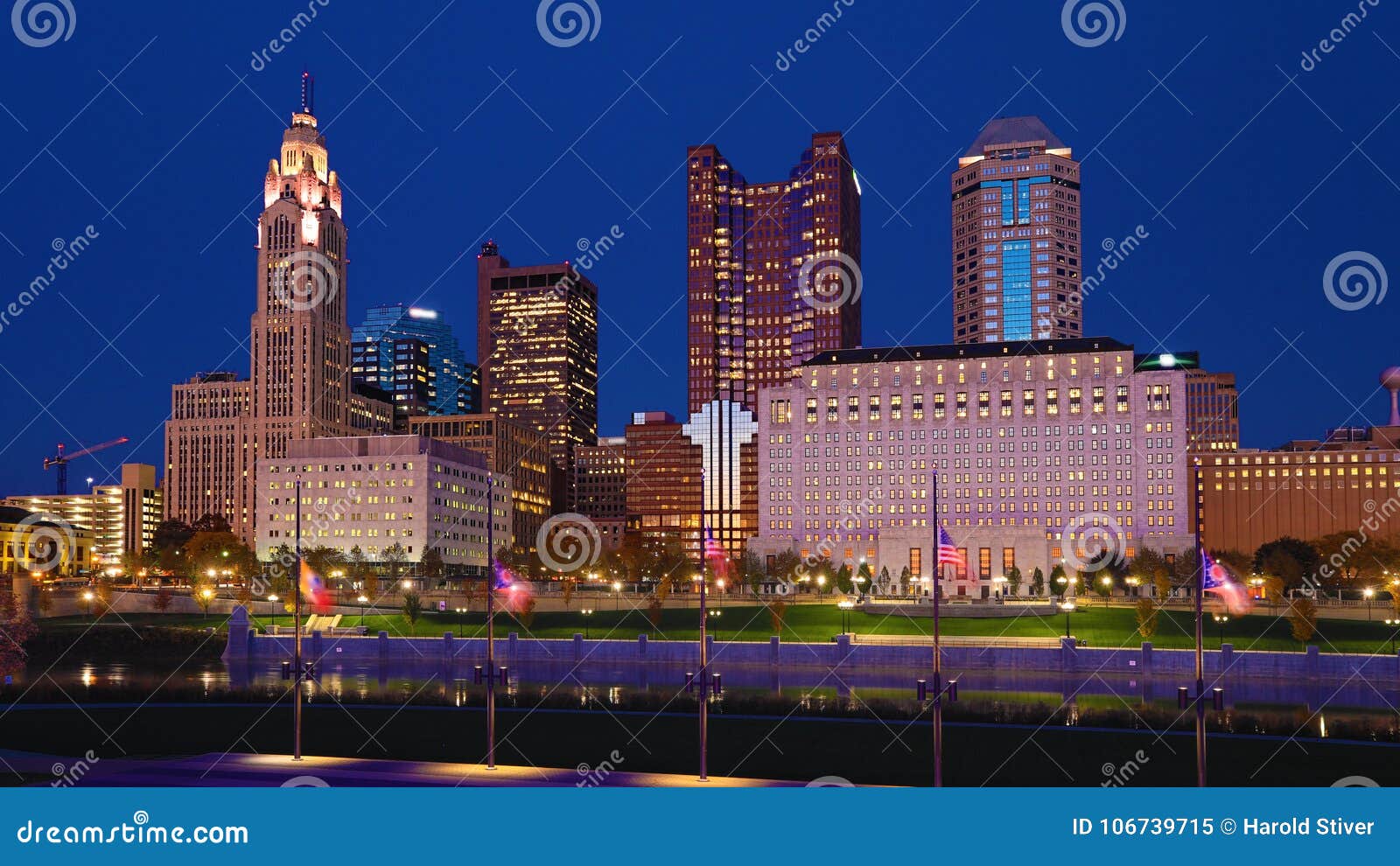 Skyline at Night in Columbus, Ohio Stock Image - Image of oute, midwest ...