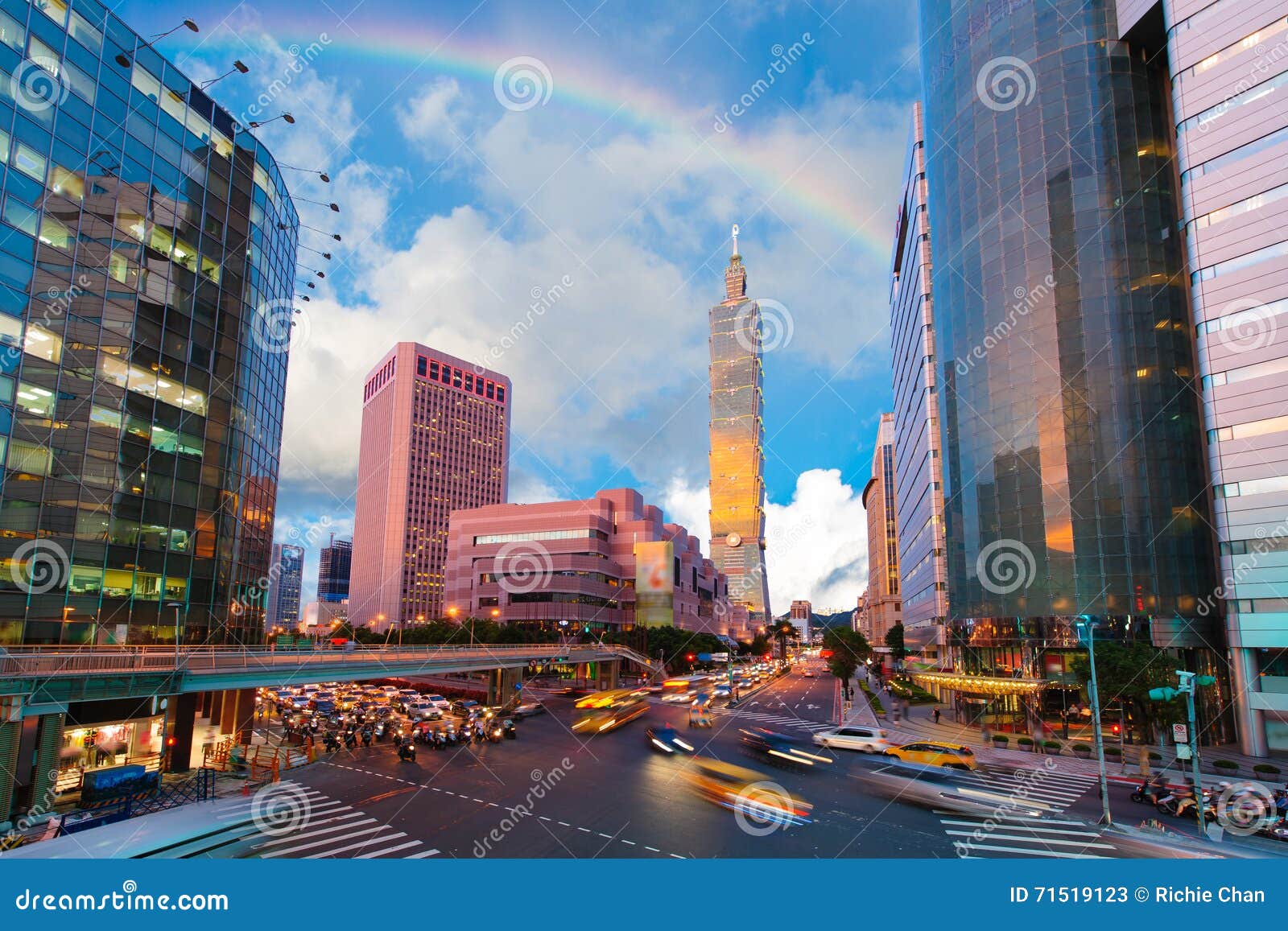 Skyline Of Taipei Cityscape Taipei 101 Building Of Taipei Financial ...