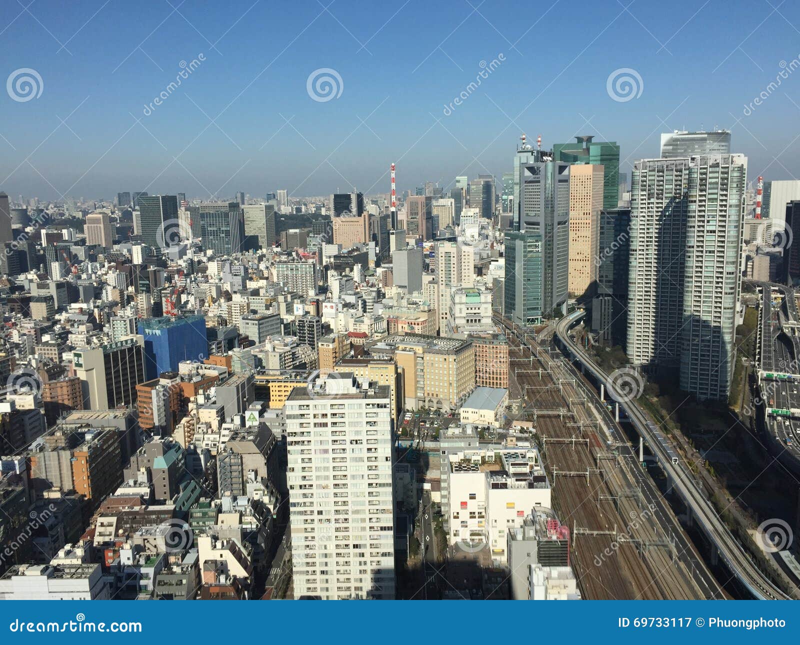 Skyline in Tokyo Seen from the Top of the Skyscraper, Japan Editorial ...