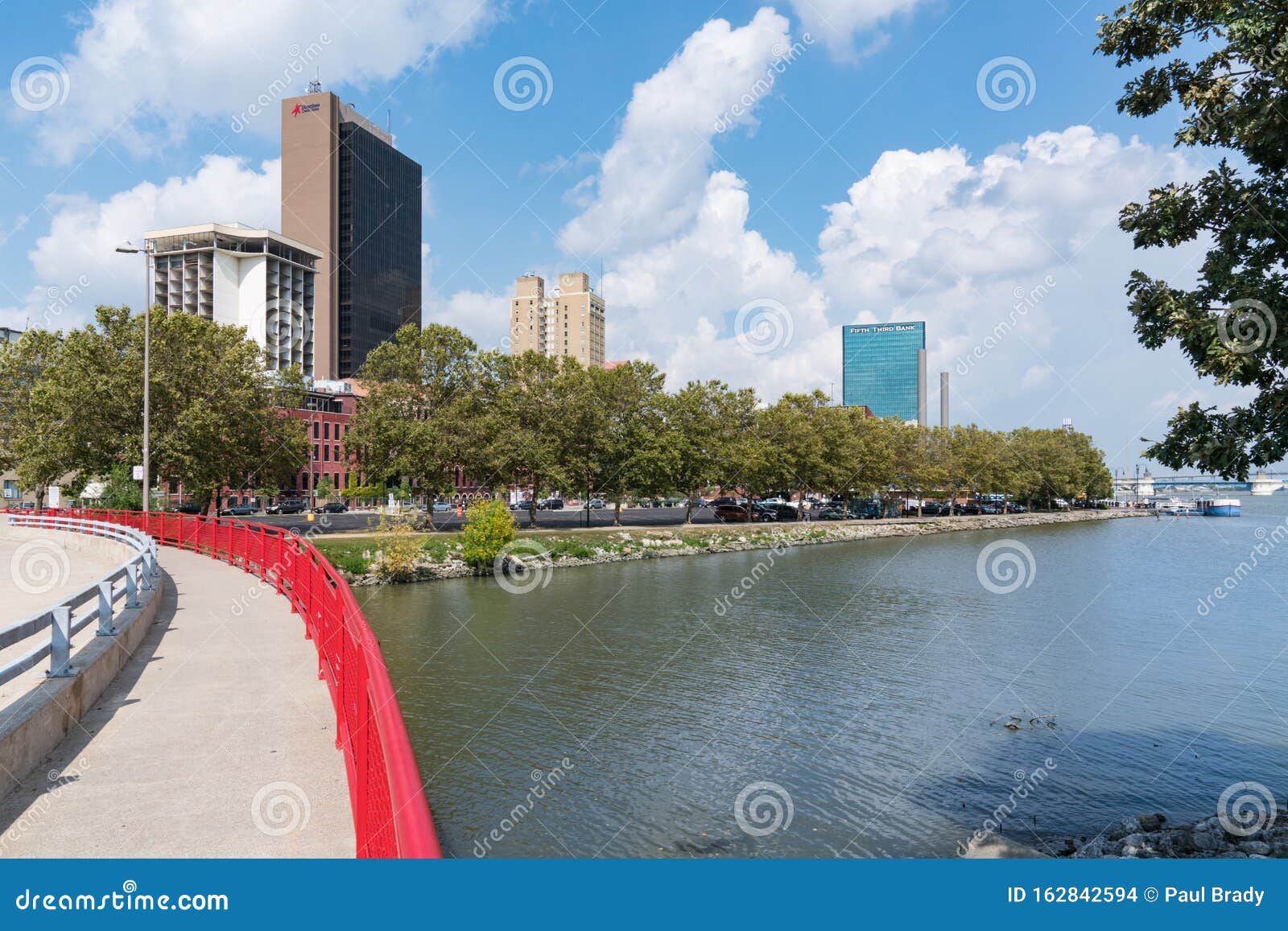 Skyline of Toledo, Ohio editorial stock image. Image of city - 162842594