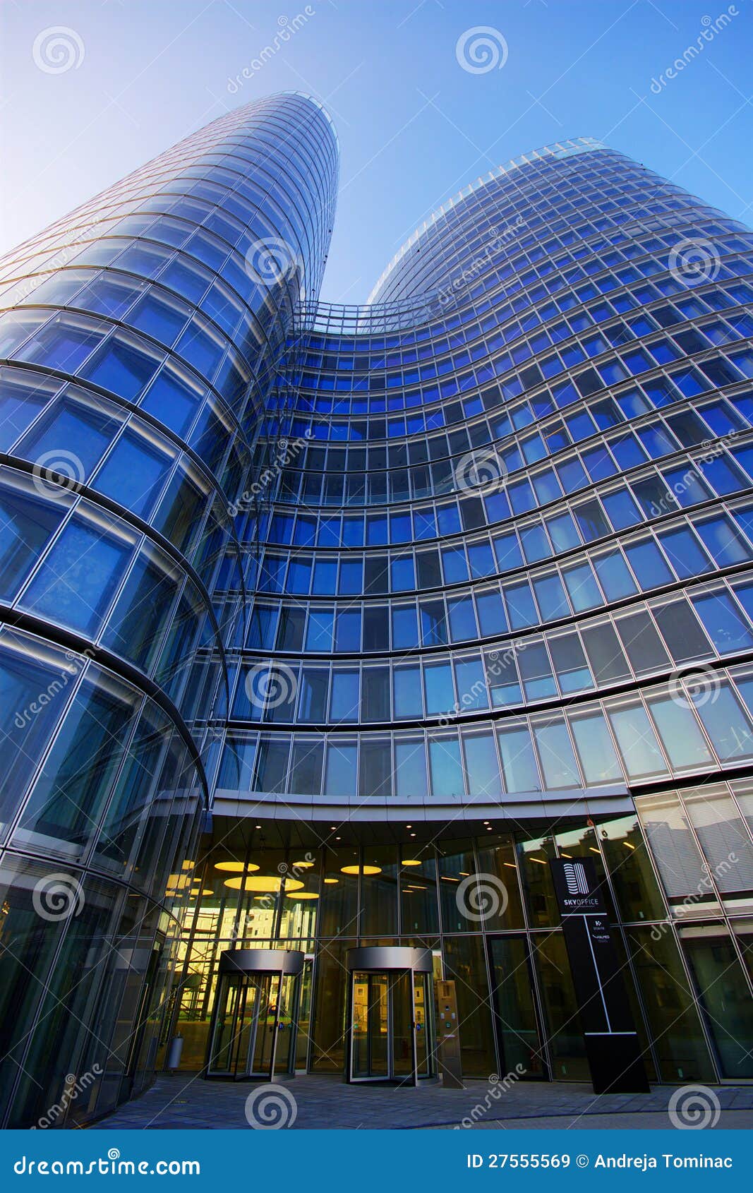 SkyOffice imagen de archivo editorial. Imagen de croacia - 27555569