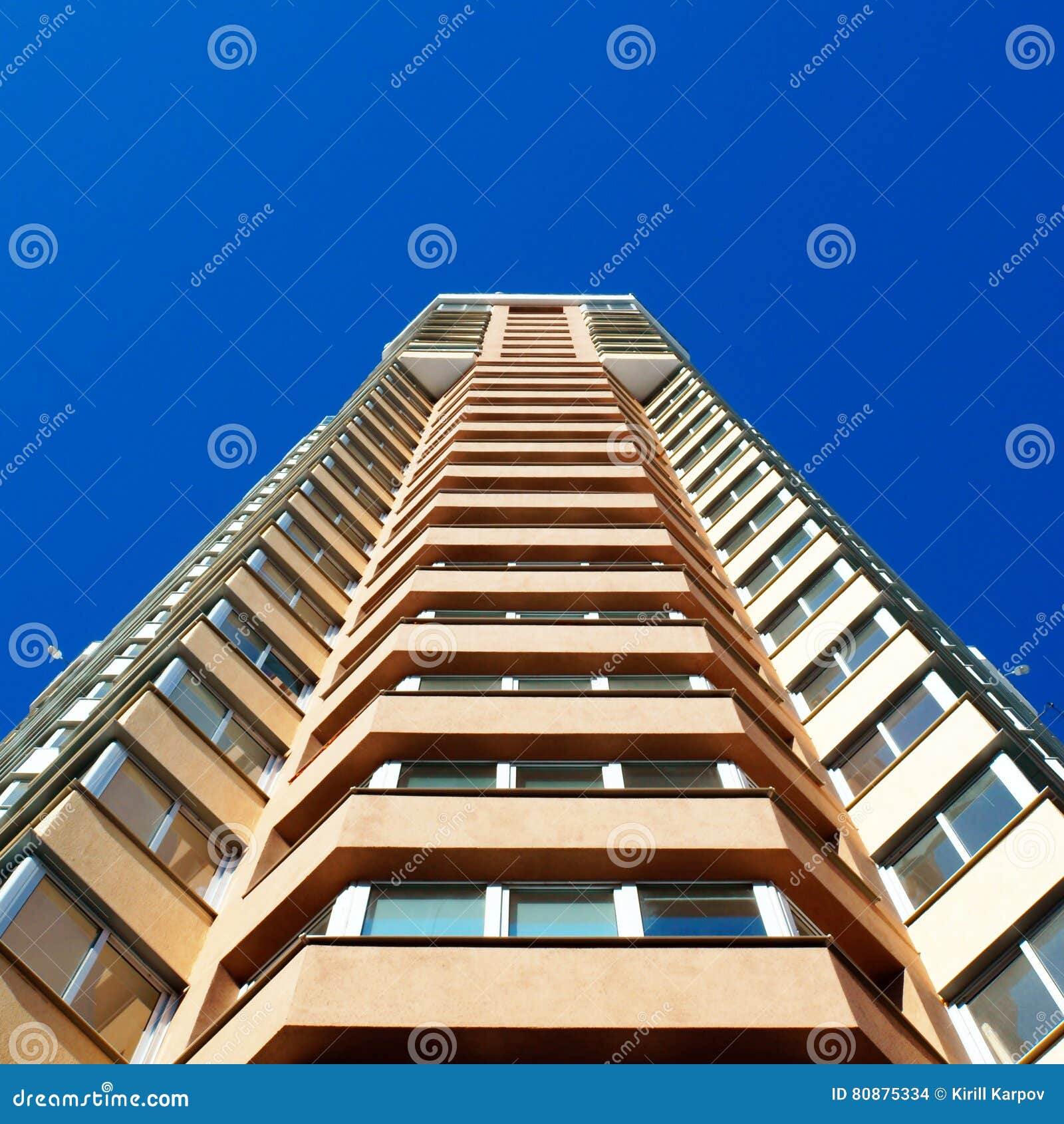 Skyscraper Aims As a Ladder Stock Photo - Image of sight, cityscape ...