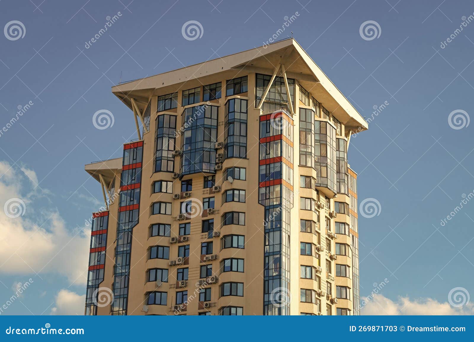 Skyscraper Architectural Urban Building in Modern City Stock Image ...