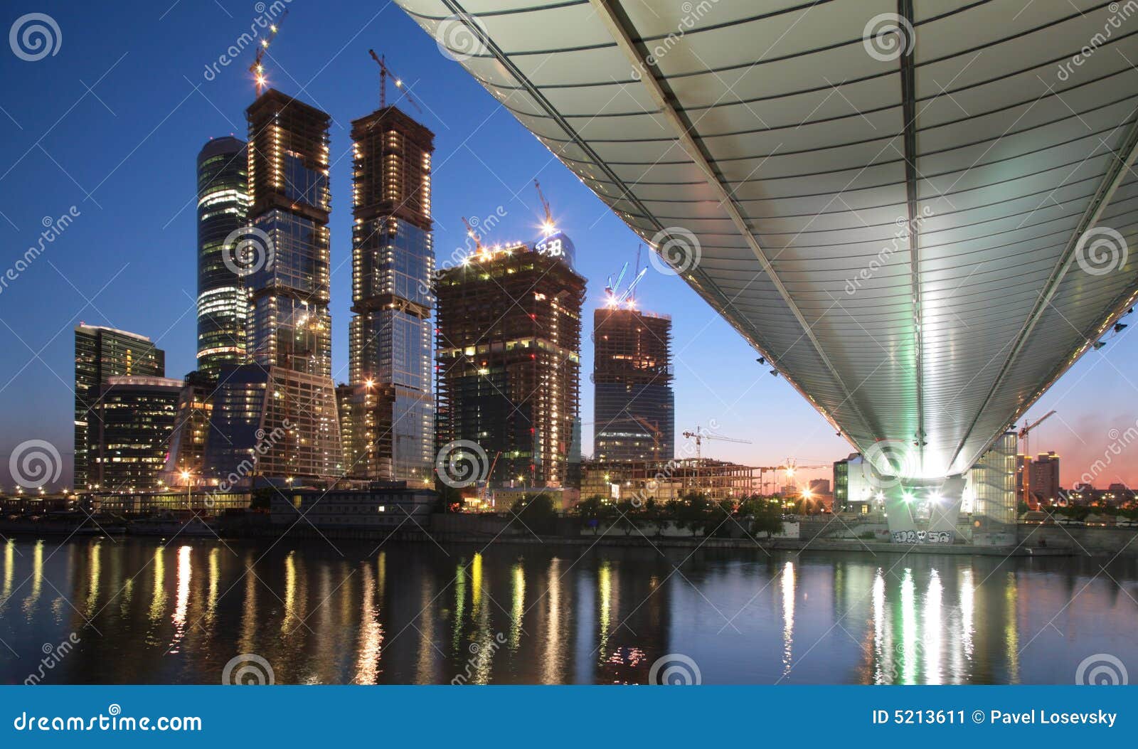 Skyscraper bridge sunset stock image. Image of empire - 5213611