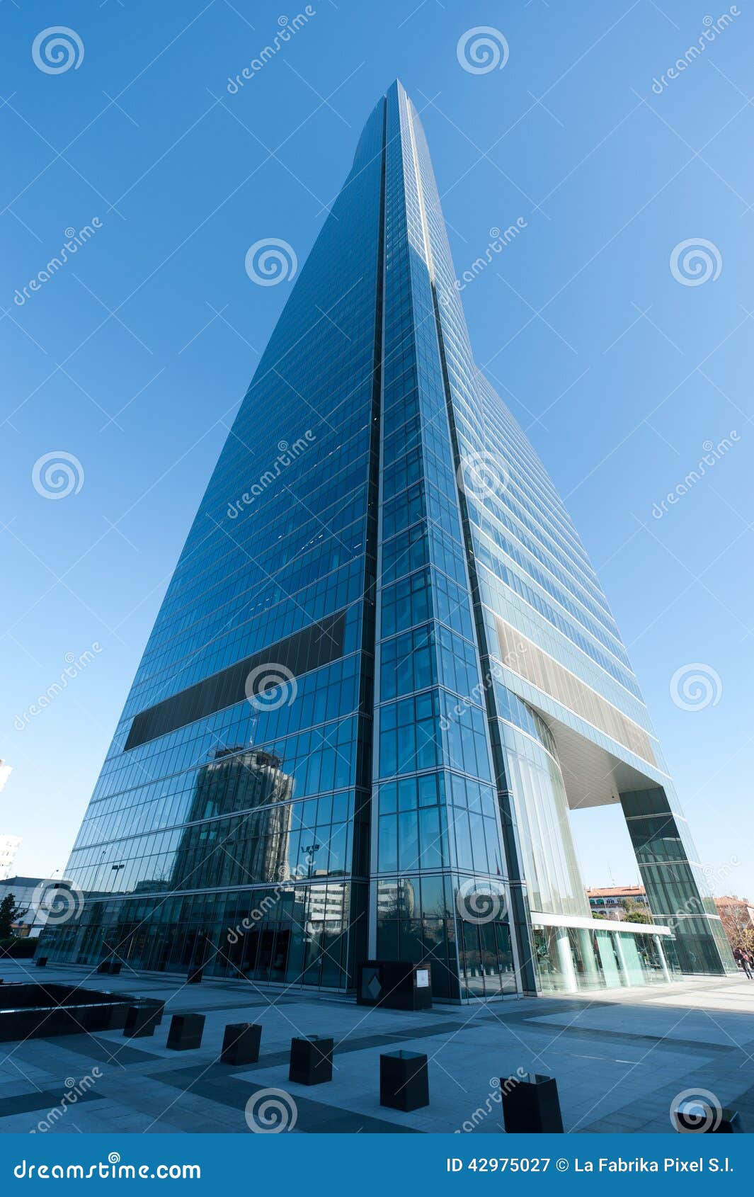Skyscraper in Madrid stock image. Image of city, madrid - 42975027